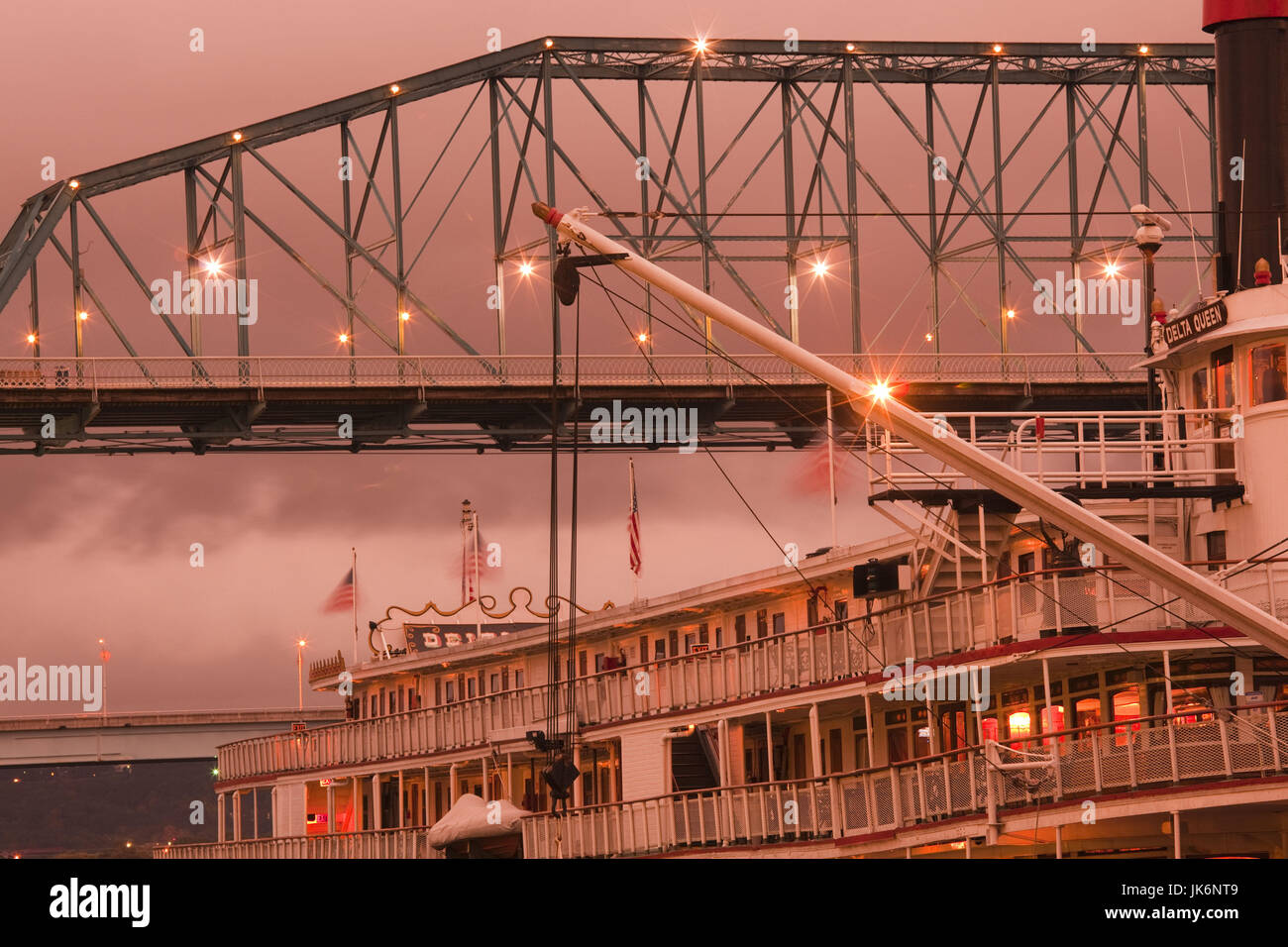 USA, Tennessee, Chattanooga, Delta Queen riverboat and Walnut Street ...
