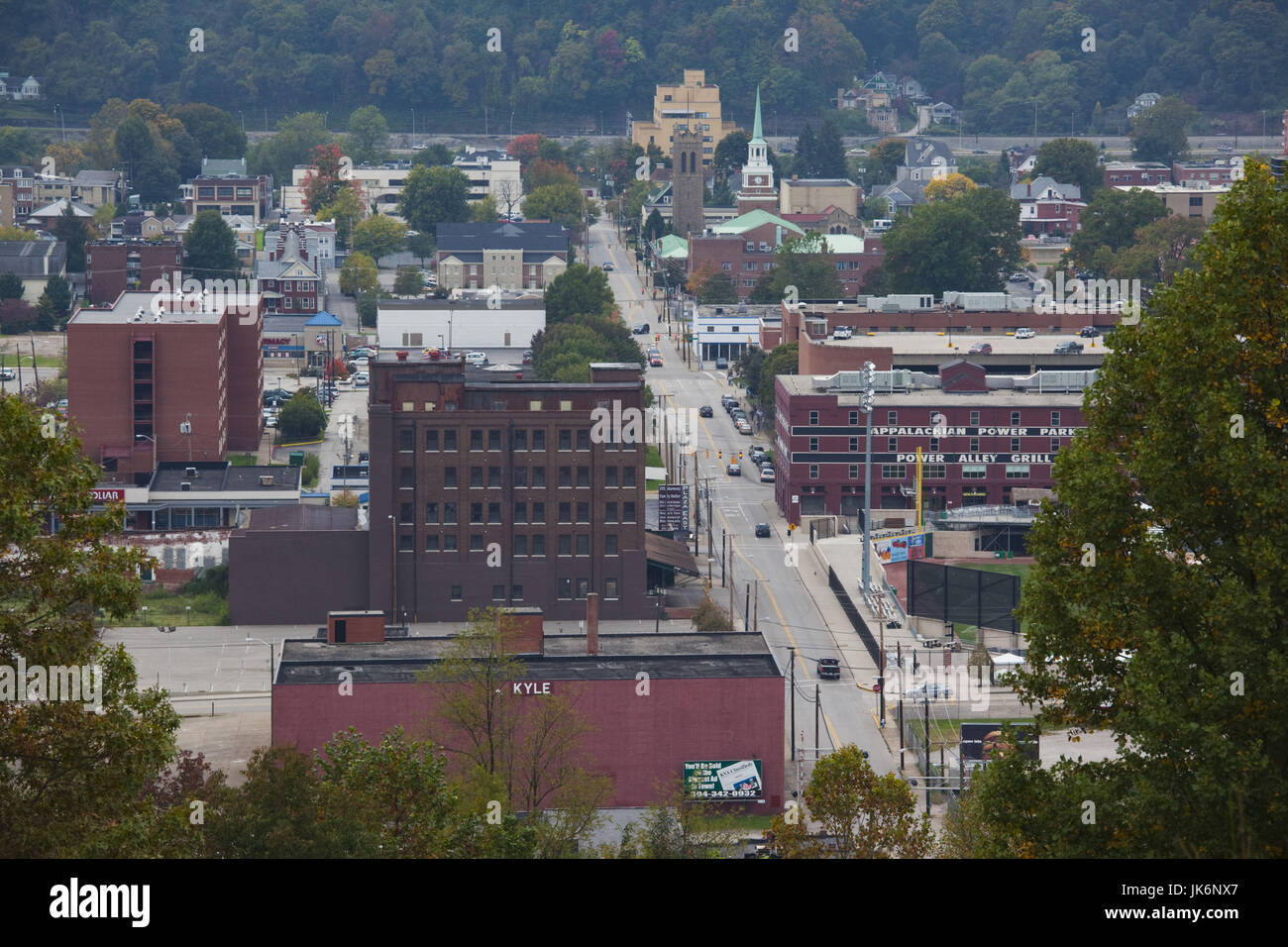 Spring hill hi-res stock photography and images - Alamy