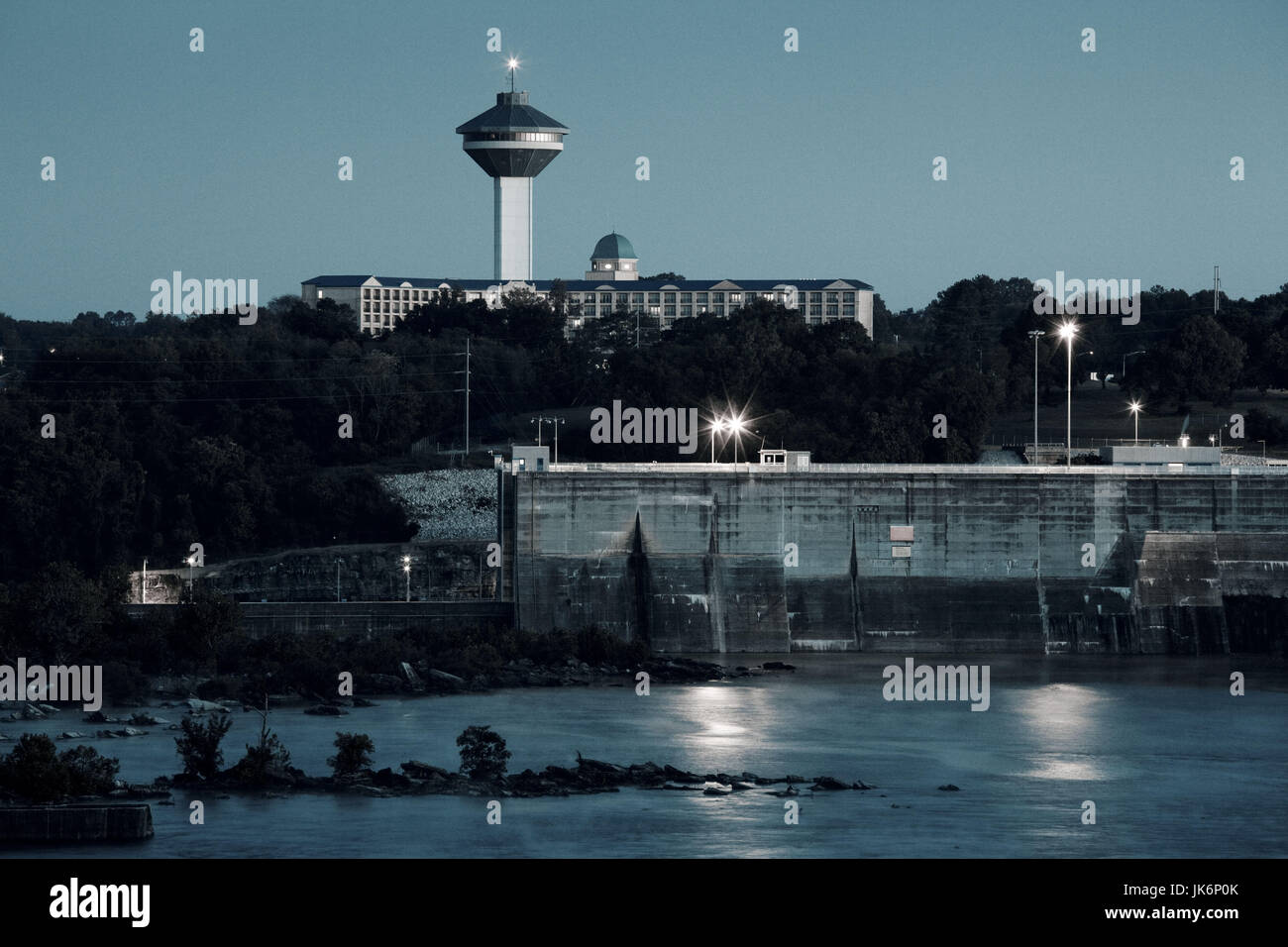 USA, Alabama, Muscle Shoals Area, Florence, Renaissance Tower, Wilson ...