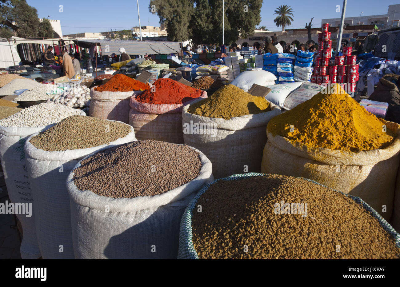 Tunisia, Sahara Desert, Douz, souq-market, spices Stock Photo - Alamy