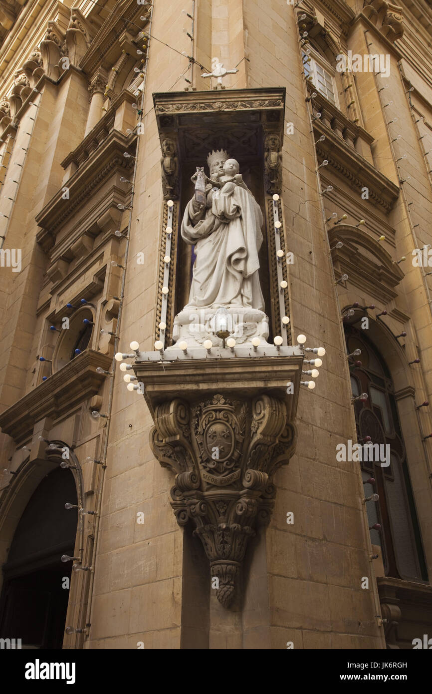 Malta, Valletta, statue by Carmelite Church Stock Photo - Alamy