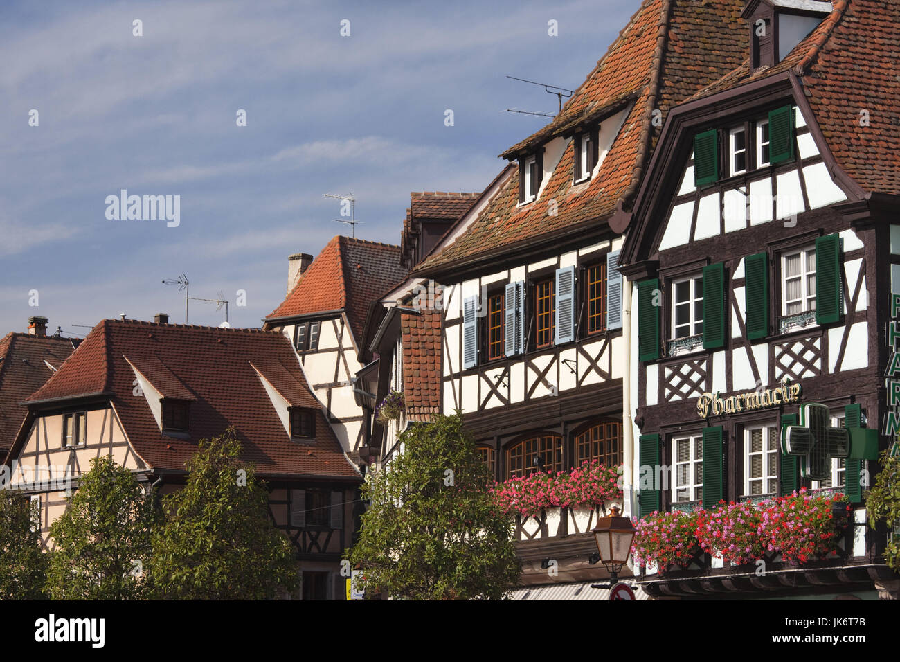 France, Bas-Rhin, Alsace Region, Alasatian Wine Route, Obernai, rue du ...