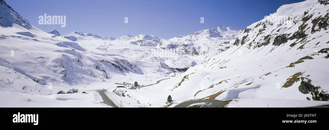 Gebirgspass hi-res stock photography and images - Alamy