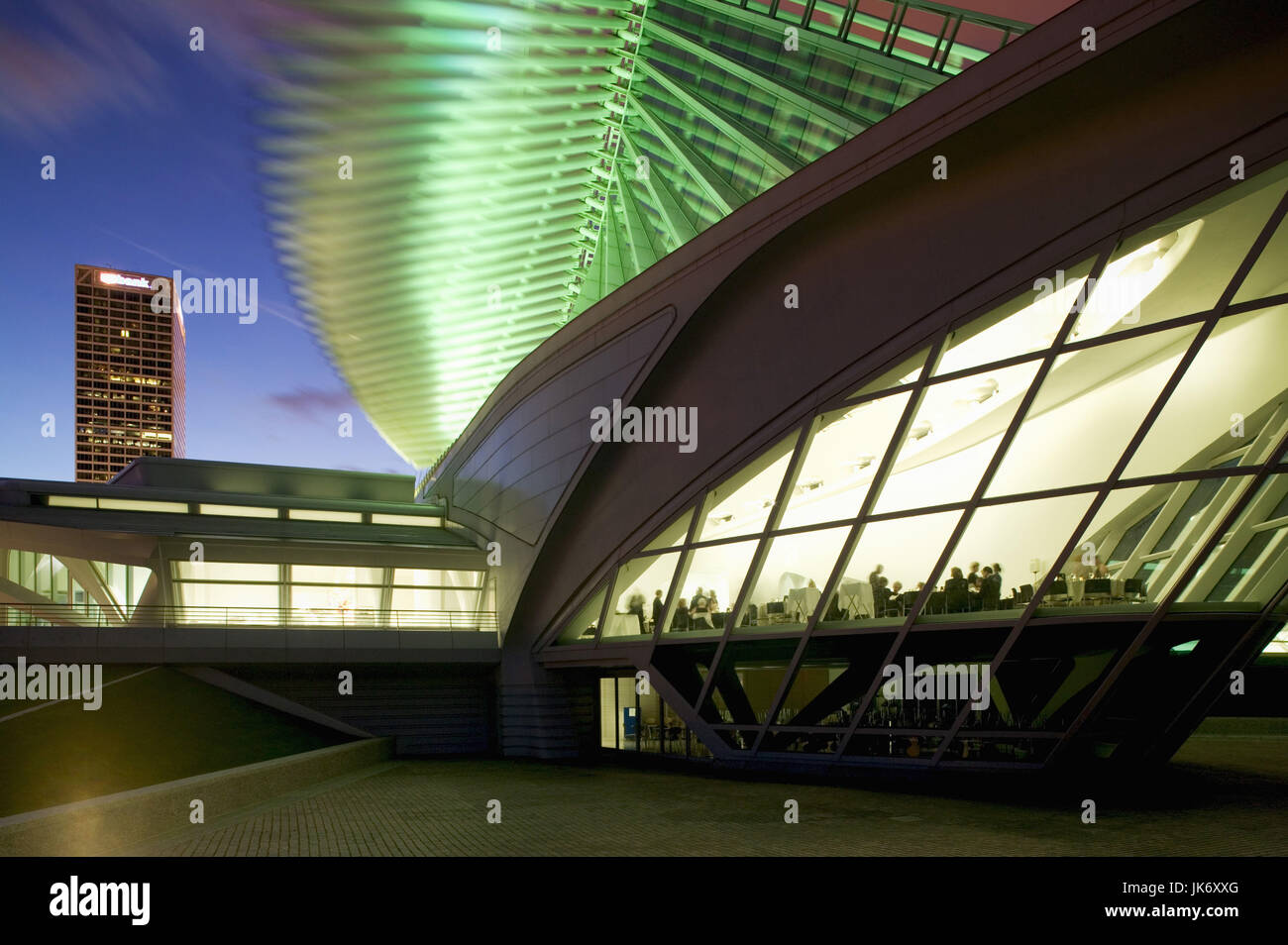 Calatrava wing hi-res stock photography and images - Alamy