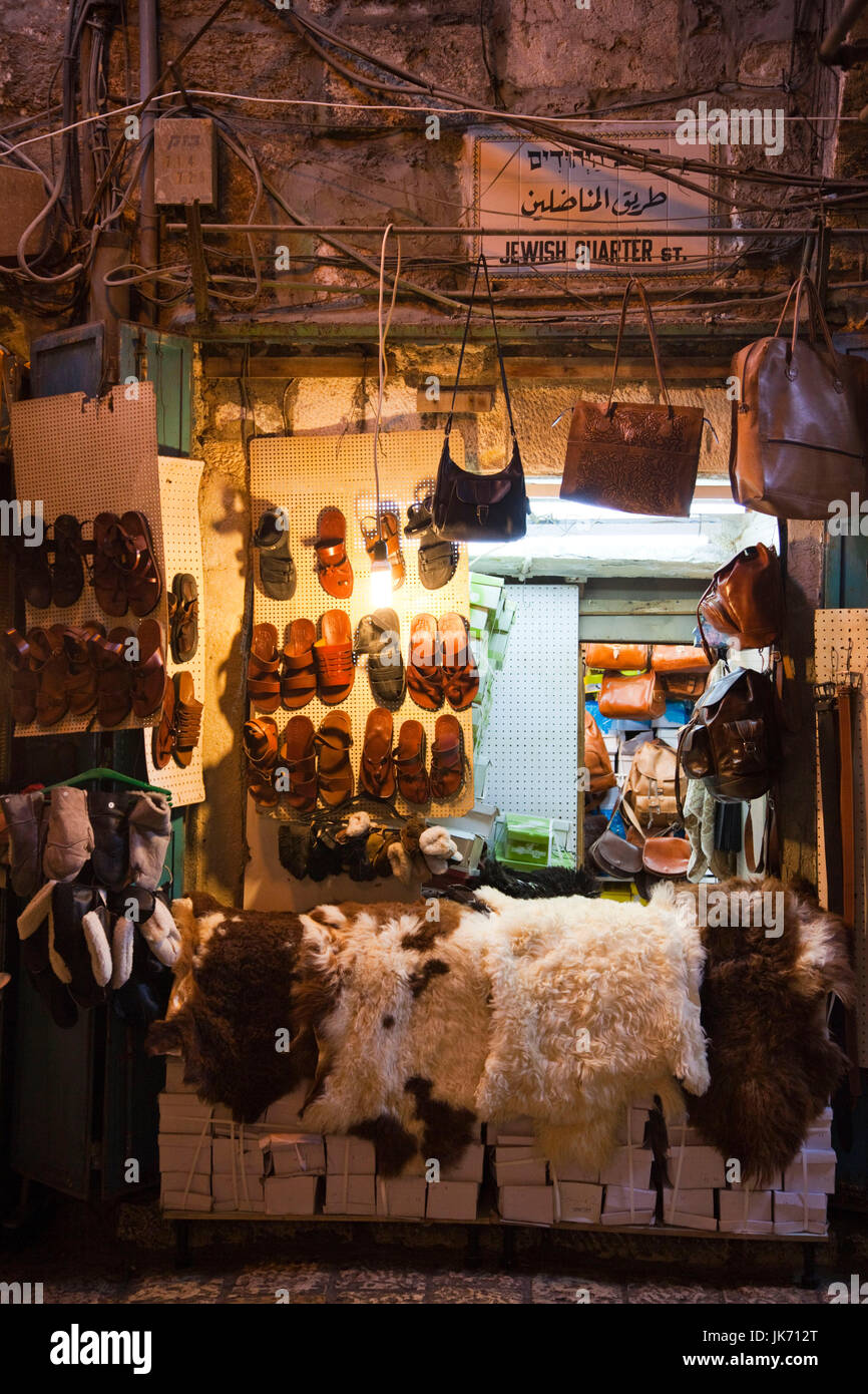 Jewish quarter marketplace hi-res stock photography and images - Alamy