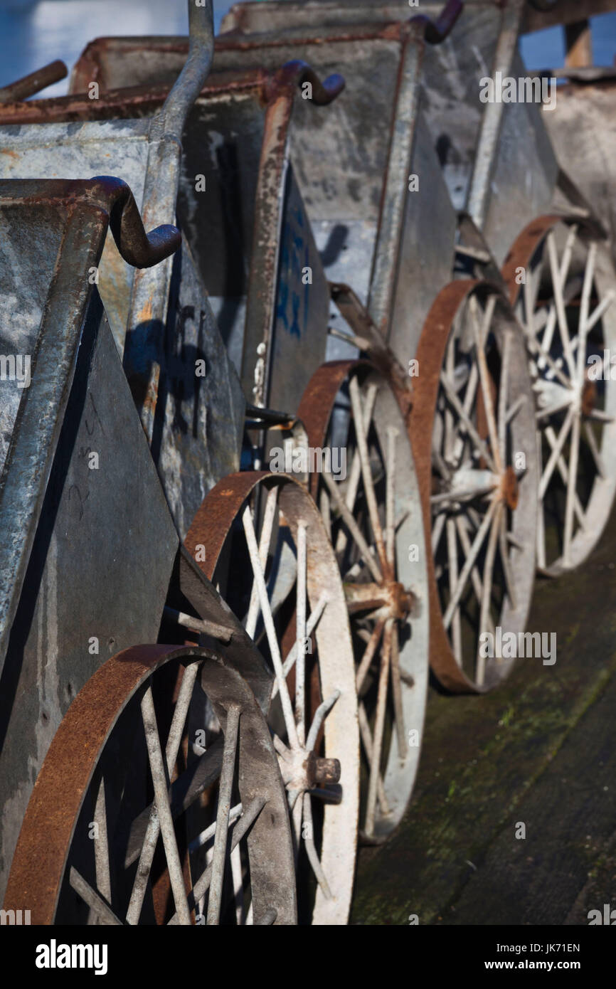 Fish wagons hi-res stock photography and images - Alamy