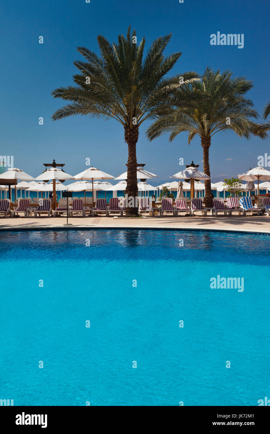 Hotel pool jordan hi-res stock photography and images - Alamy