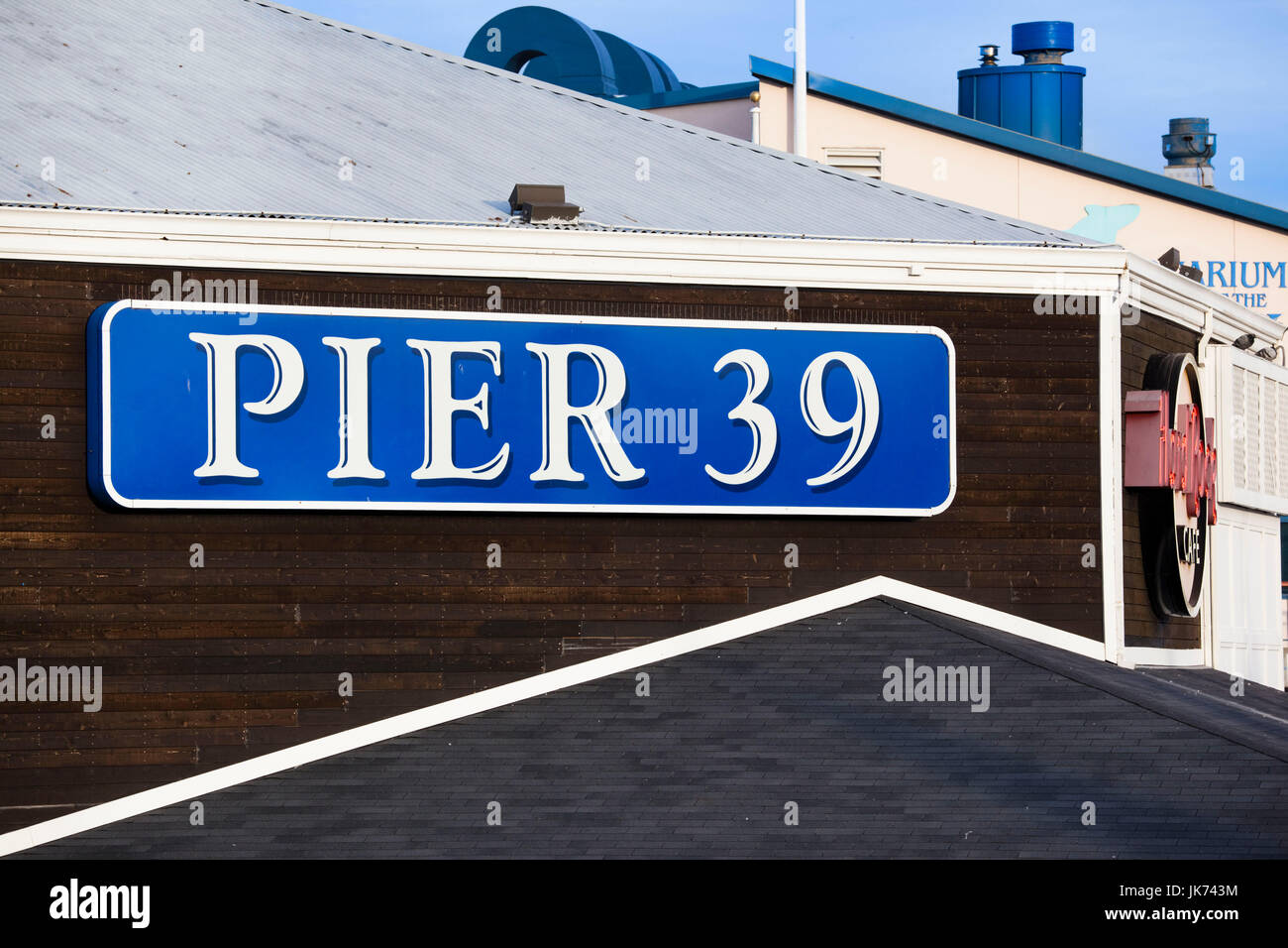 Pier 39 sign hi-res stock photography and images - Alamy
