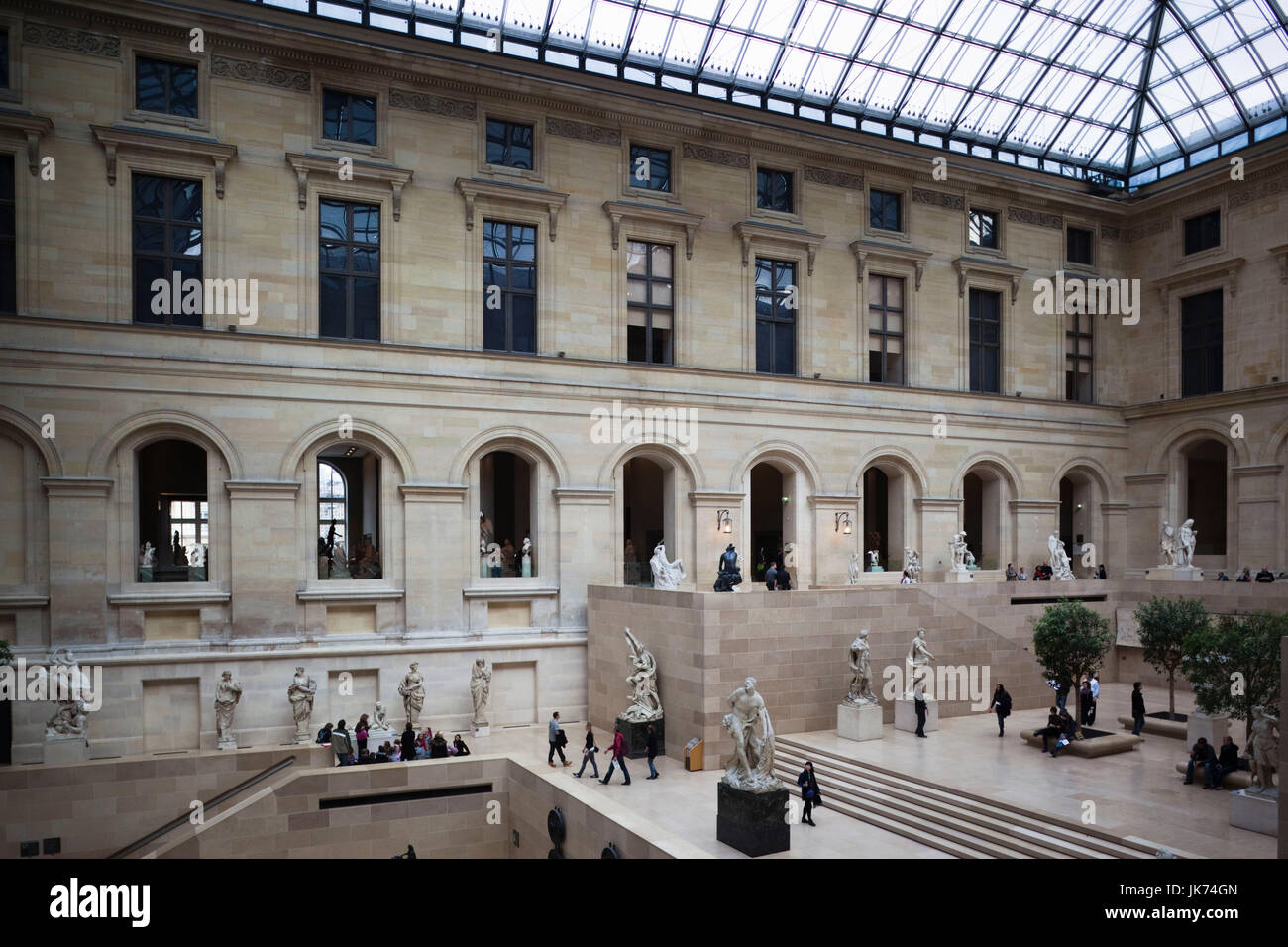 Louvre museum sculpture hi-res stock photography and images - Alamy