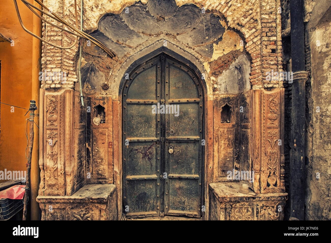 Indian old people walking, morning hi-res stock photography and images ...