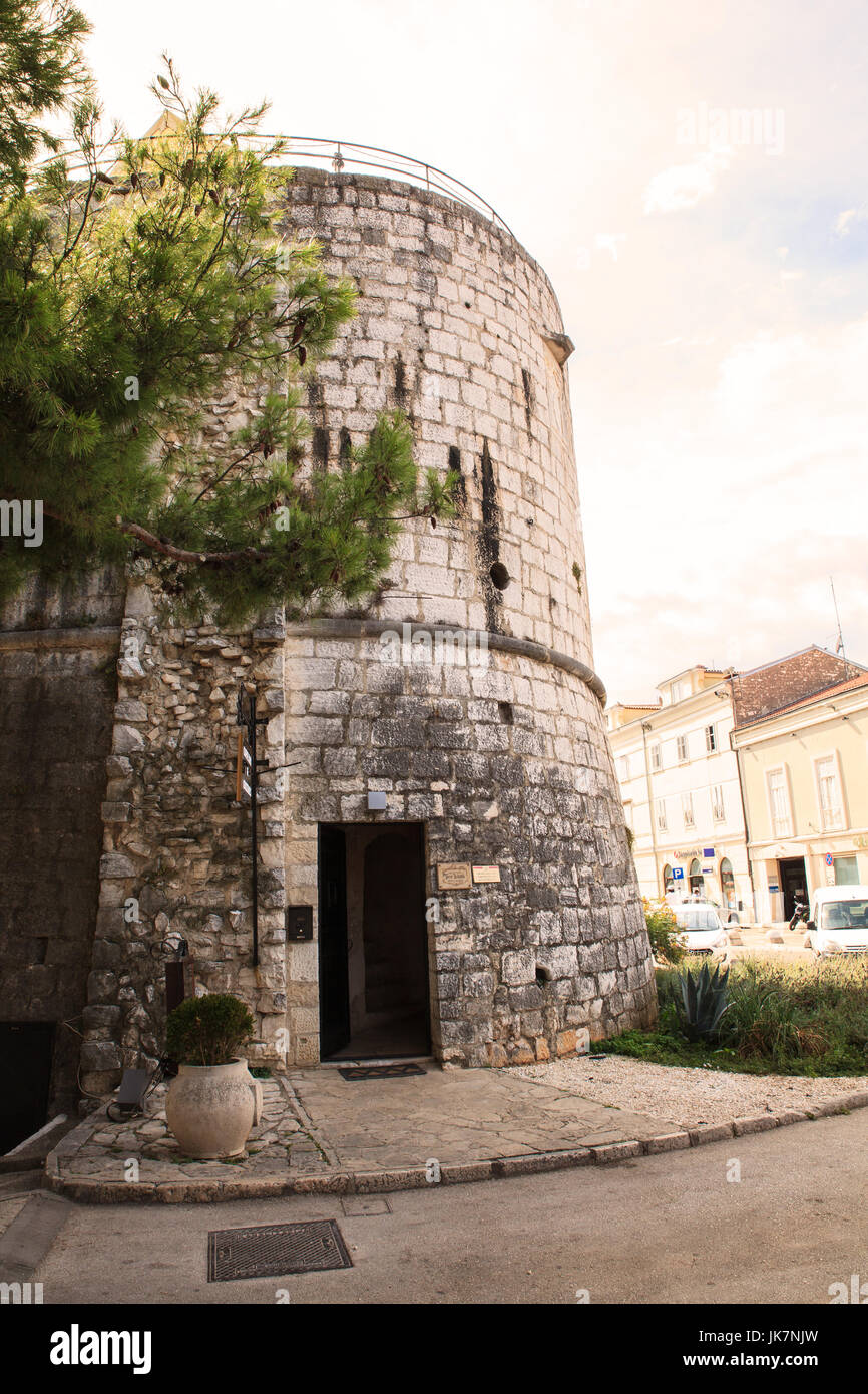 View of the round tower in Porec, Istria. Croatia Stock Photo - Alamy