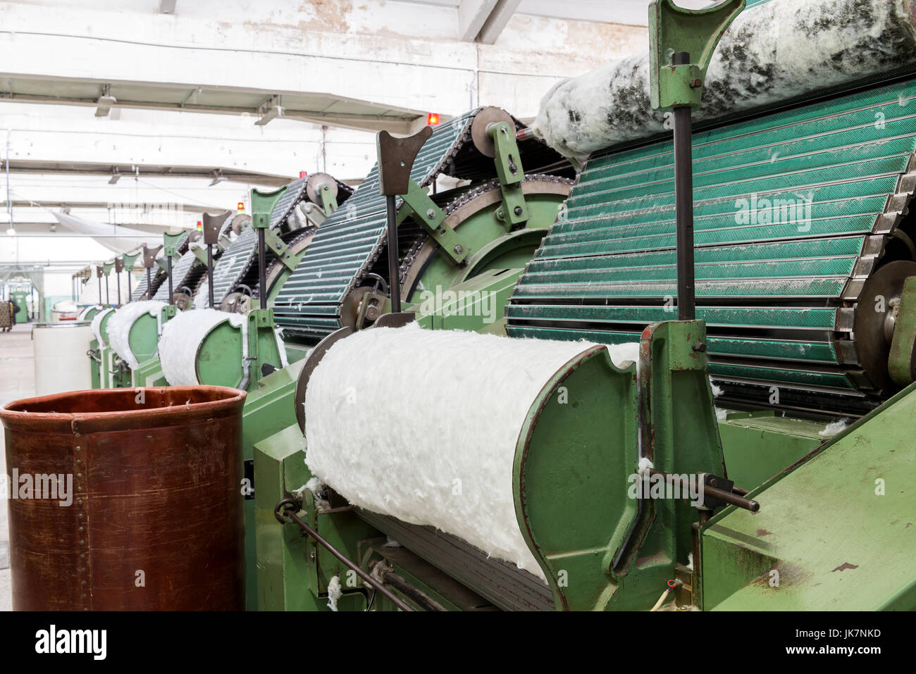 Carding machine fiber hi-res stock photography and images - Alamy