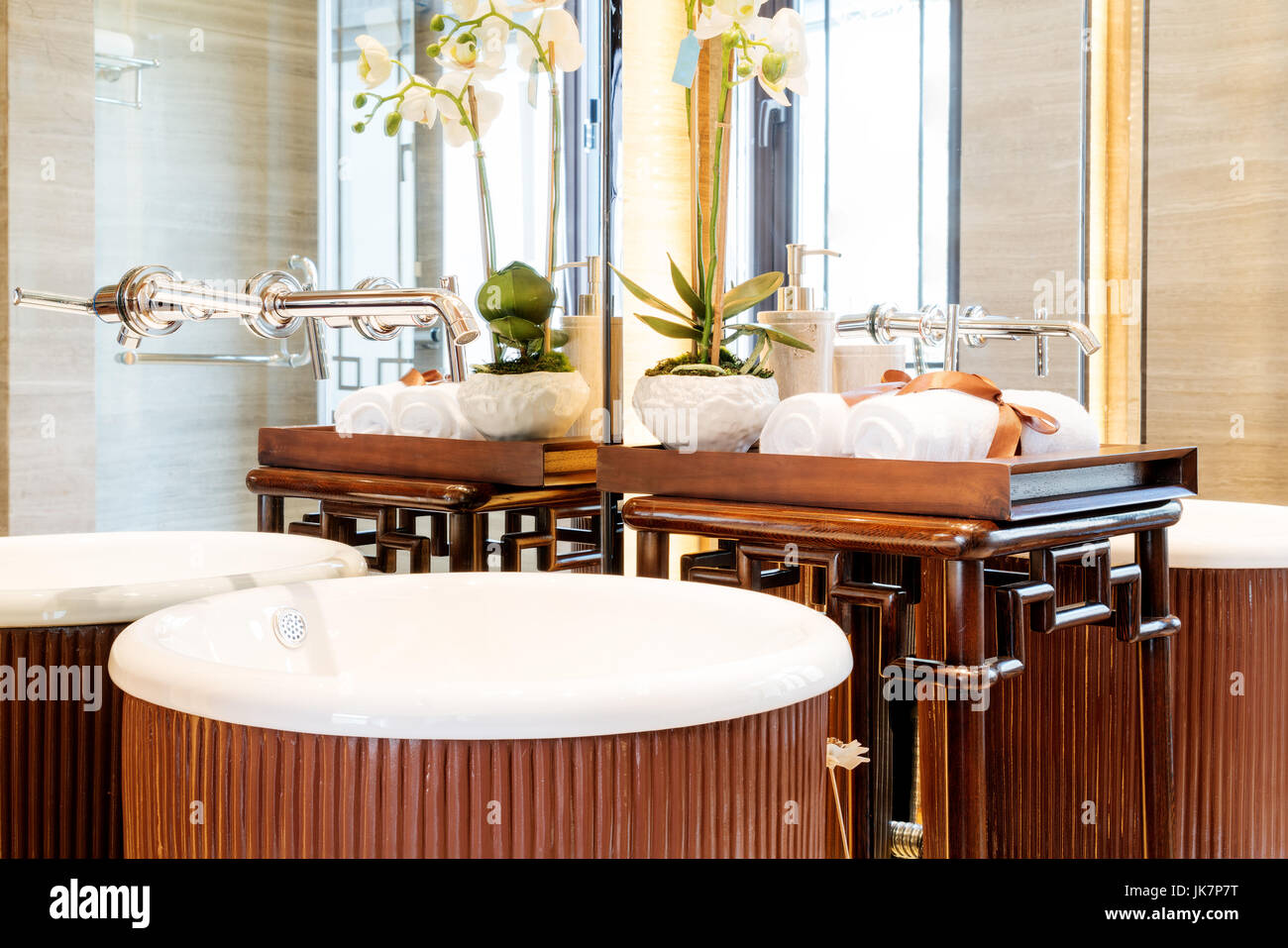 Ceramic wash basin in modern color toilet Stock Photo - Alamy