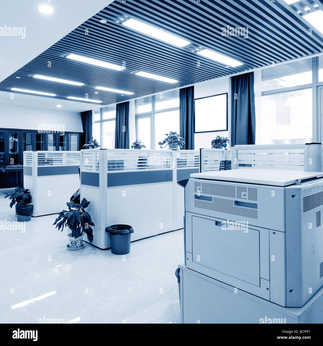 Clean modern building interior hi-res stock photography and images - Alamy