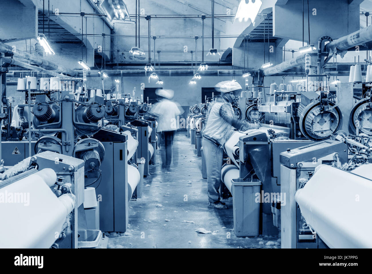 Female manufacturing workers in china hi-res stock photography and ...