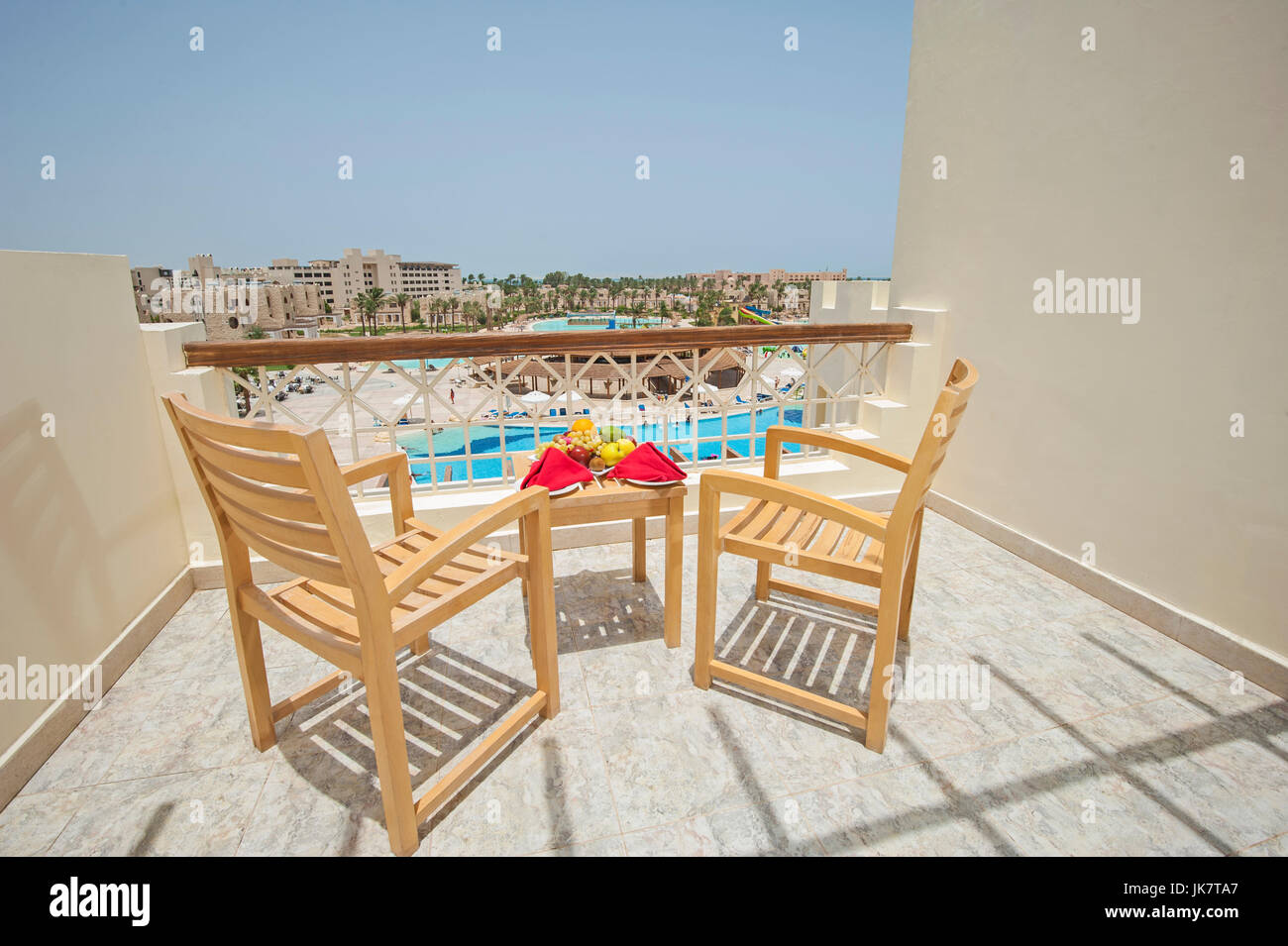 Aerial view pool table hi-res stock photography and images - Alamy