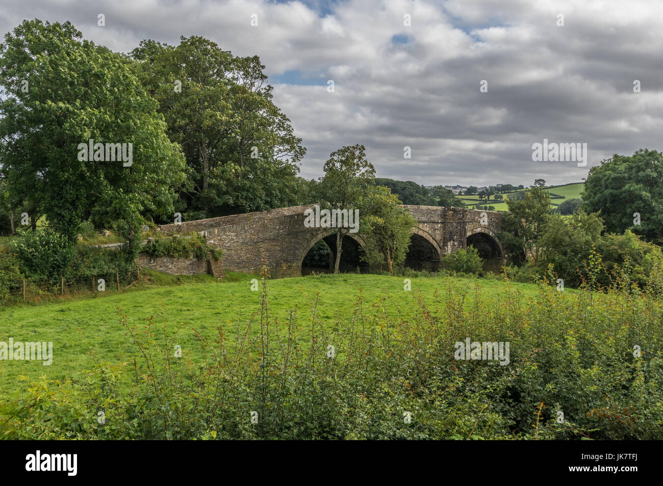 Boundary setting hi-res stock photography and images - Alamy
