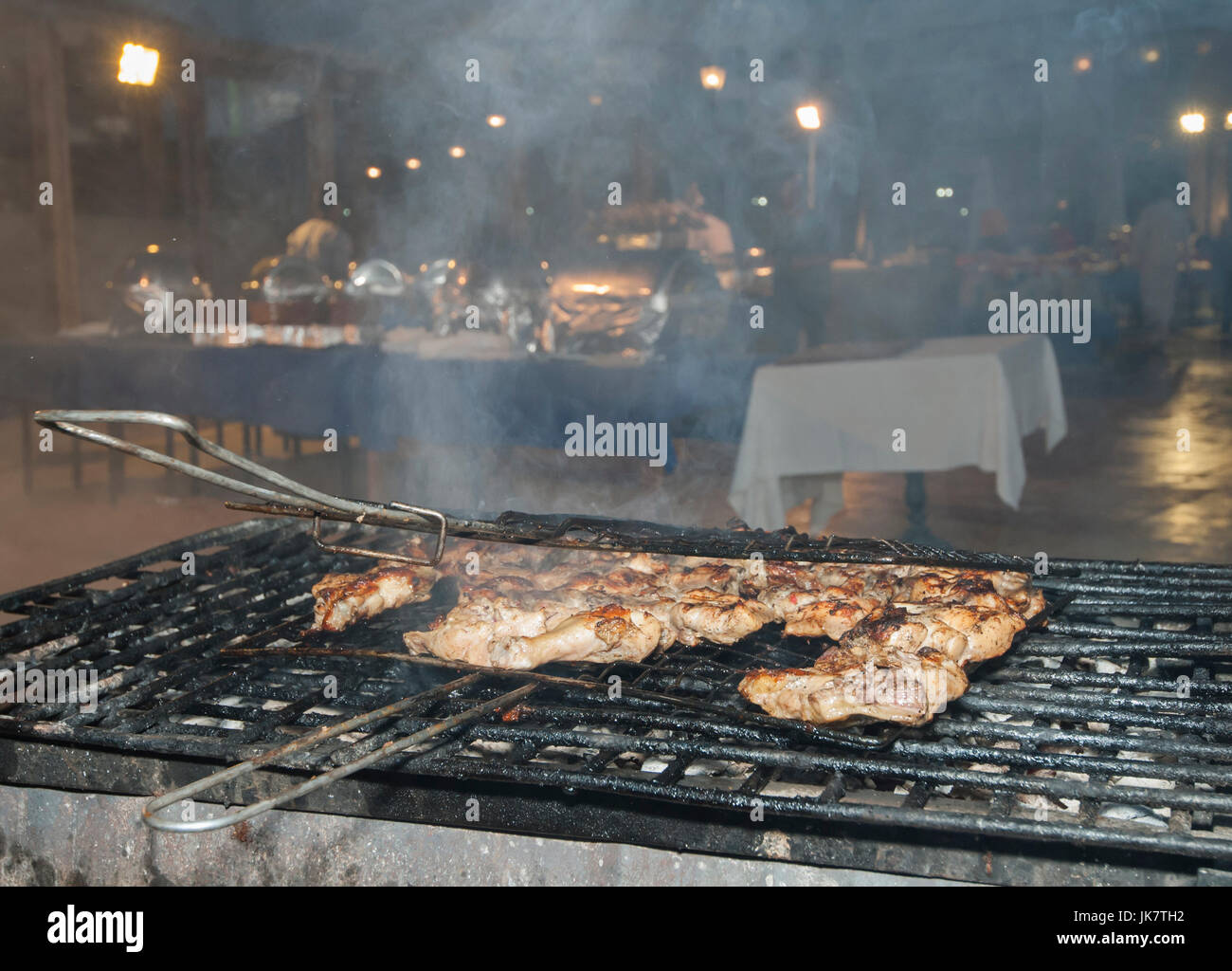Barbecue grill outside roasting large hi-res stock photography and ...