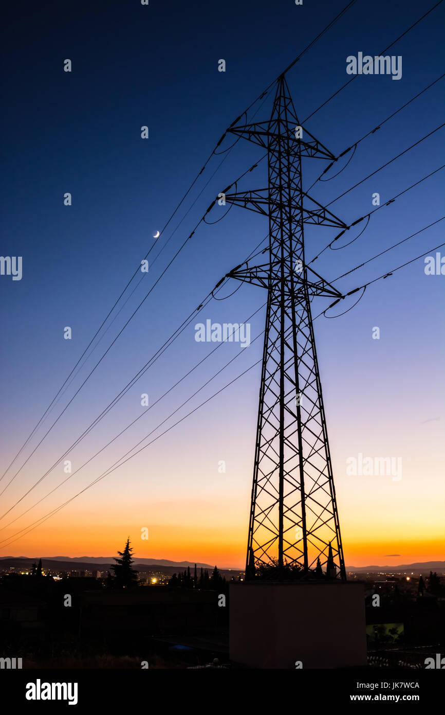 Transportation of electricity hi-res stock photography and images - Alamy