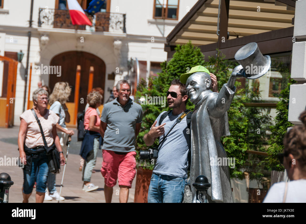 The statue of Schöne Naci, a popular old citizen, Bratislava, Slovakia ...