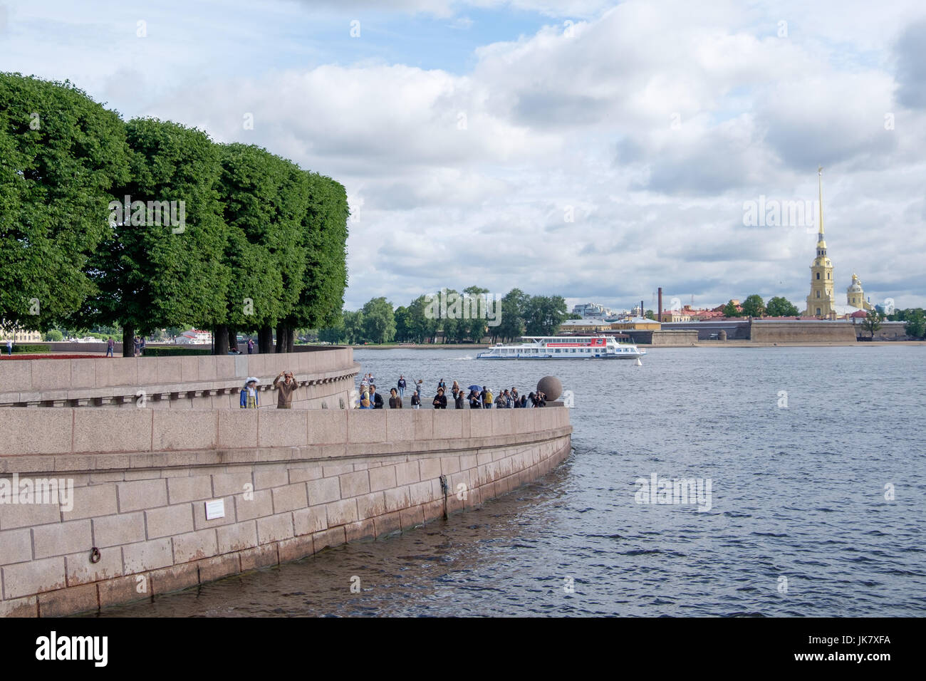 Castle in saint petersburg Stock Photo - Alamy