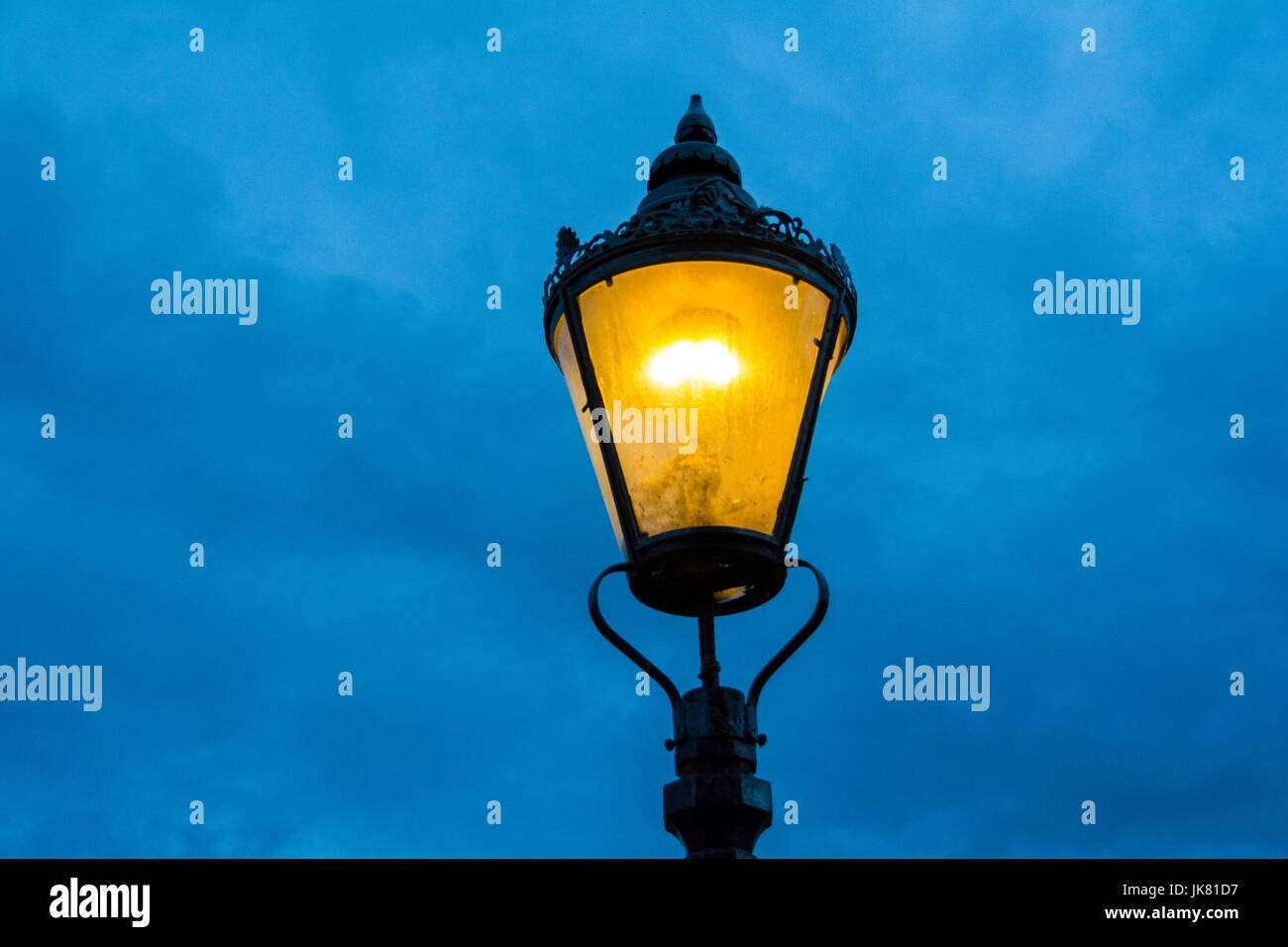 Old gas lamp hi-res stock photography and images - Alamy
