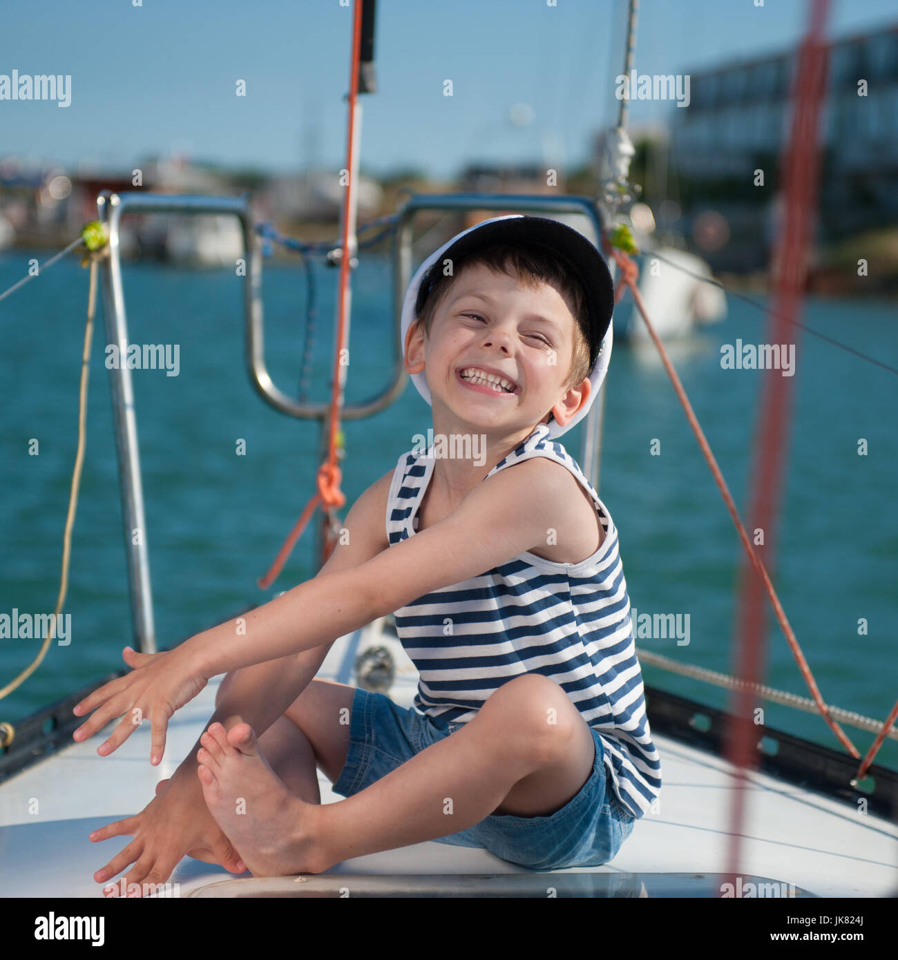 Happy kid on cruise ship hi-res stock photography and images - Alamy