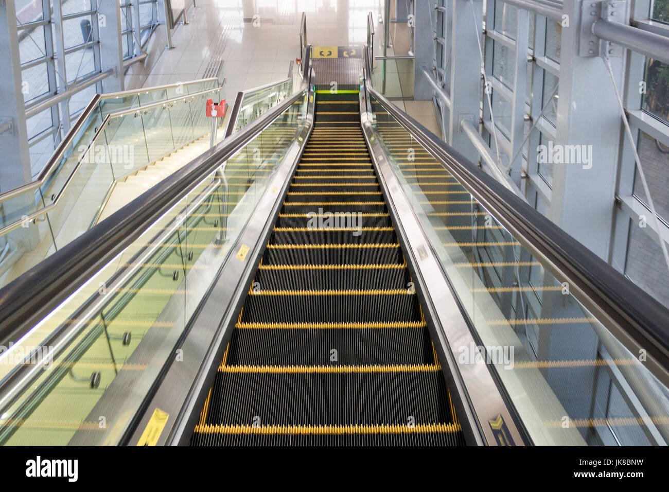 Empty and modern train station Stock Photo - Alamy