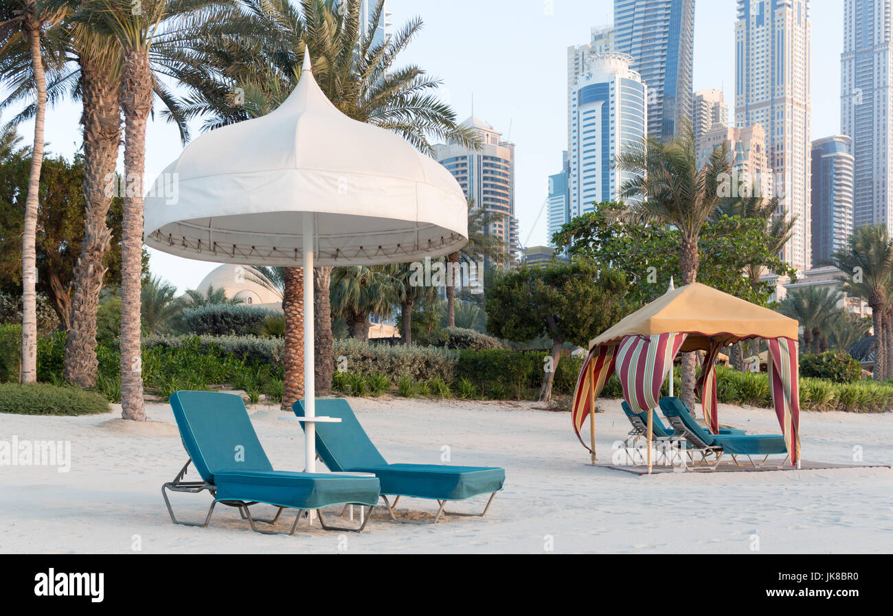 Luxurious beach resort hi-res stock photography and images - Alamy