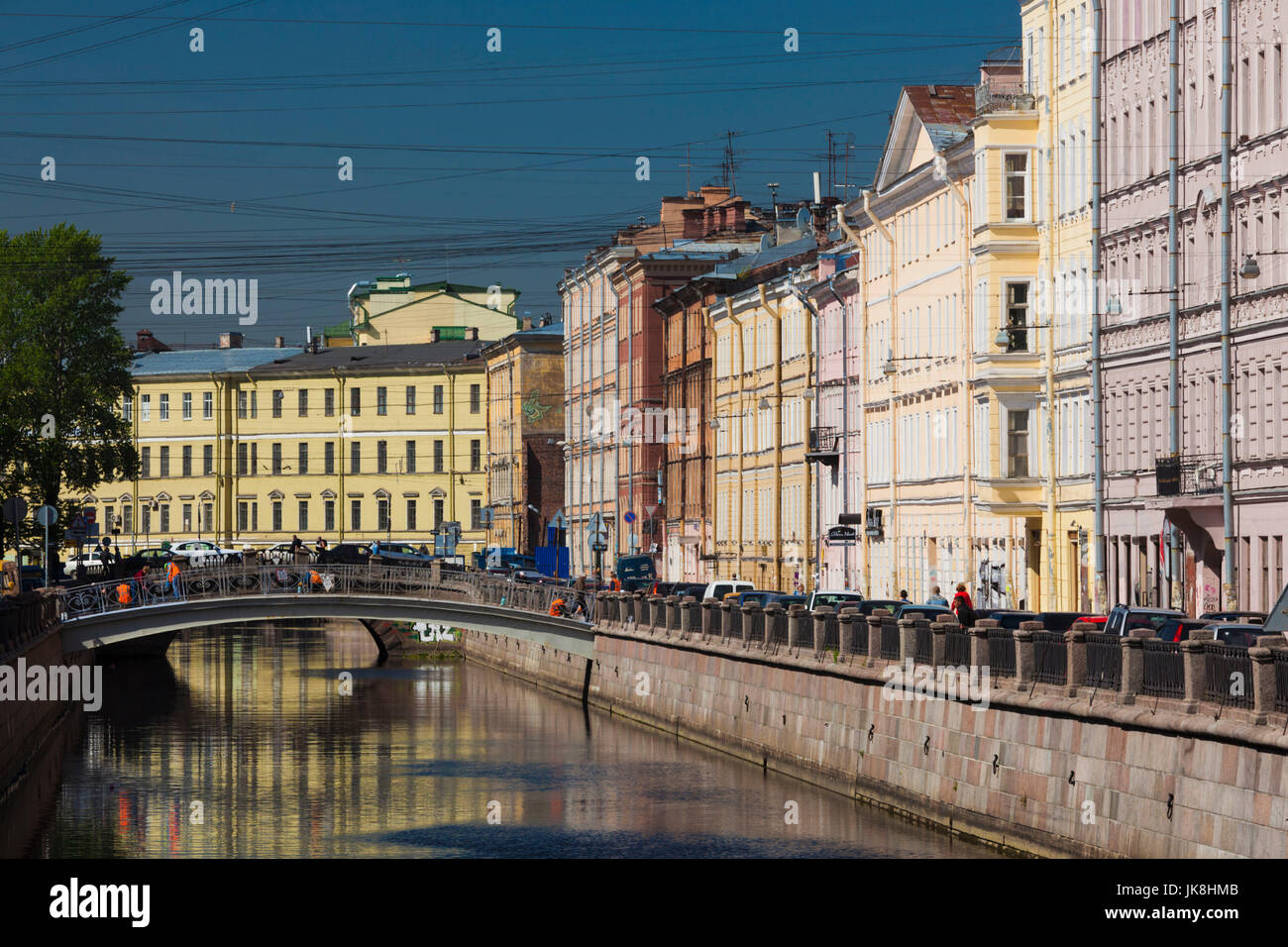 Saint petersburg russia buildings hi-res stock photography and images ...