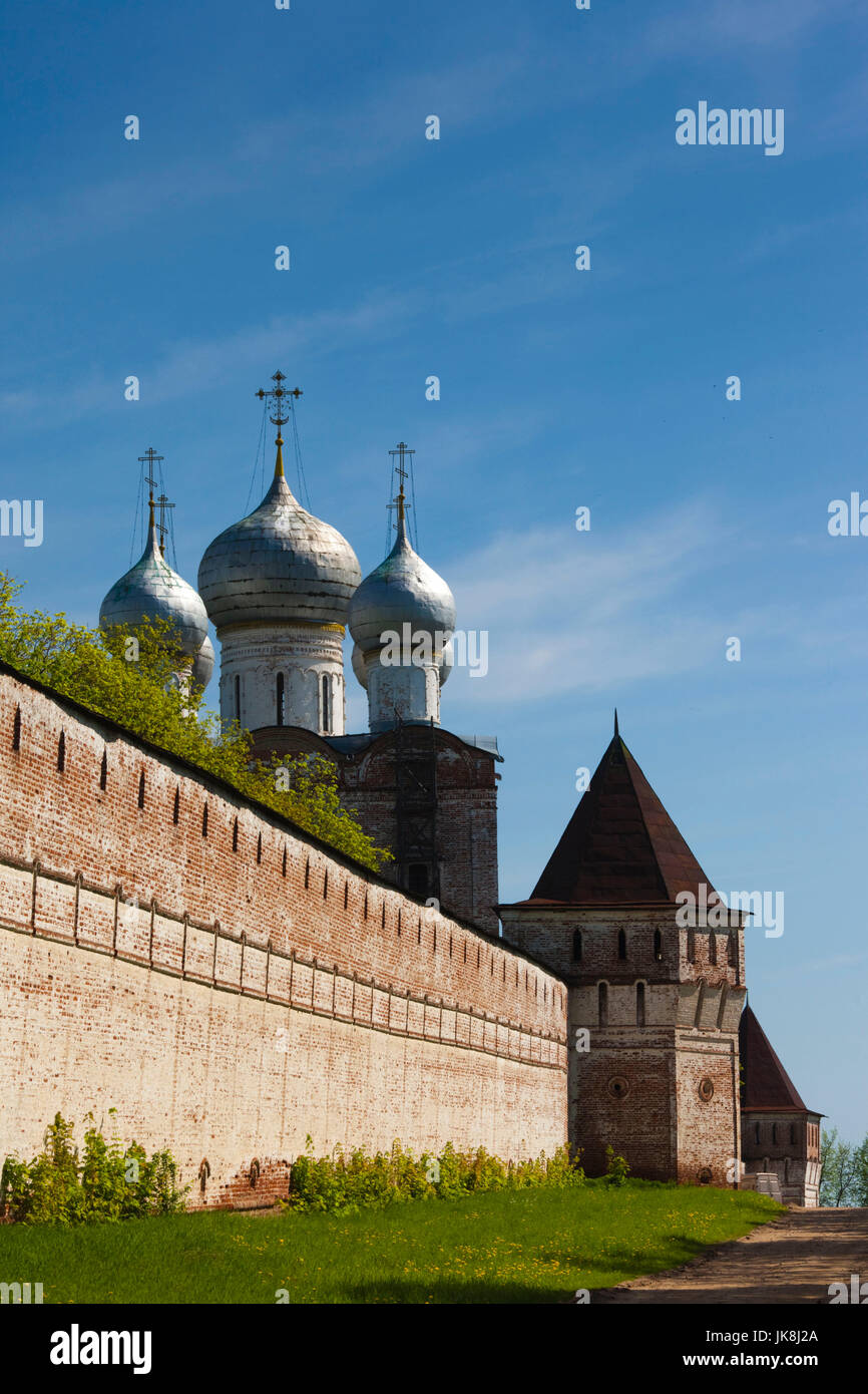 Yaroslavl russia monastery hi-res stock photography and images - Alamy