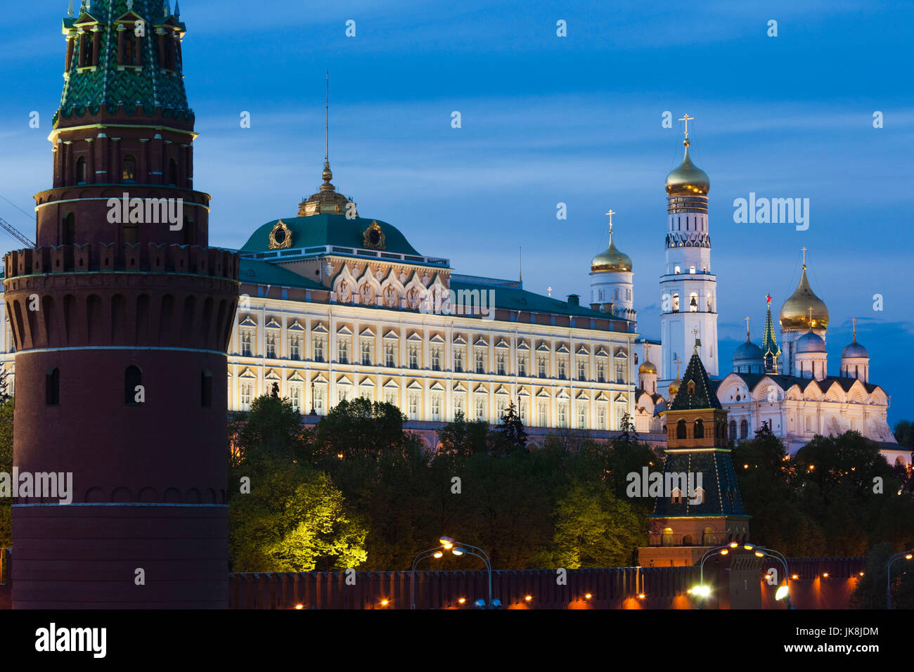 Kremlin moscow russia government buildings hi-res stock photography and ...
