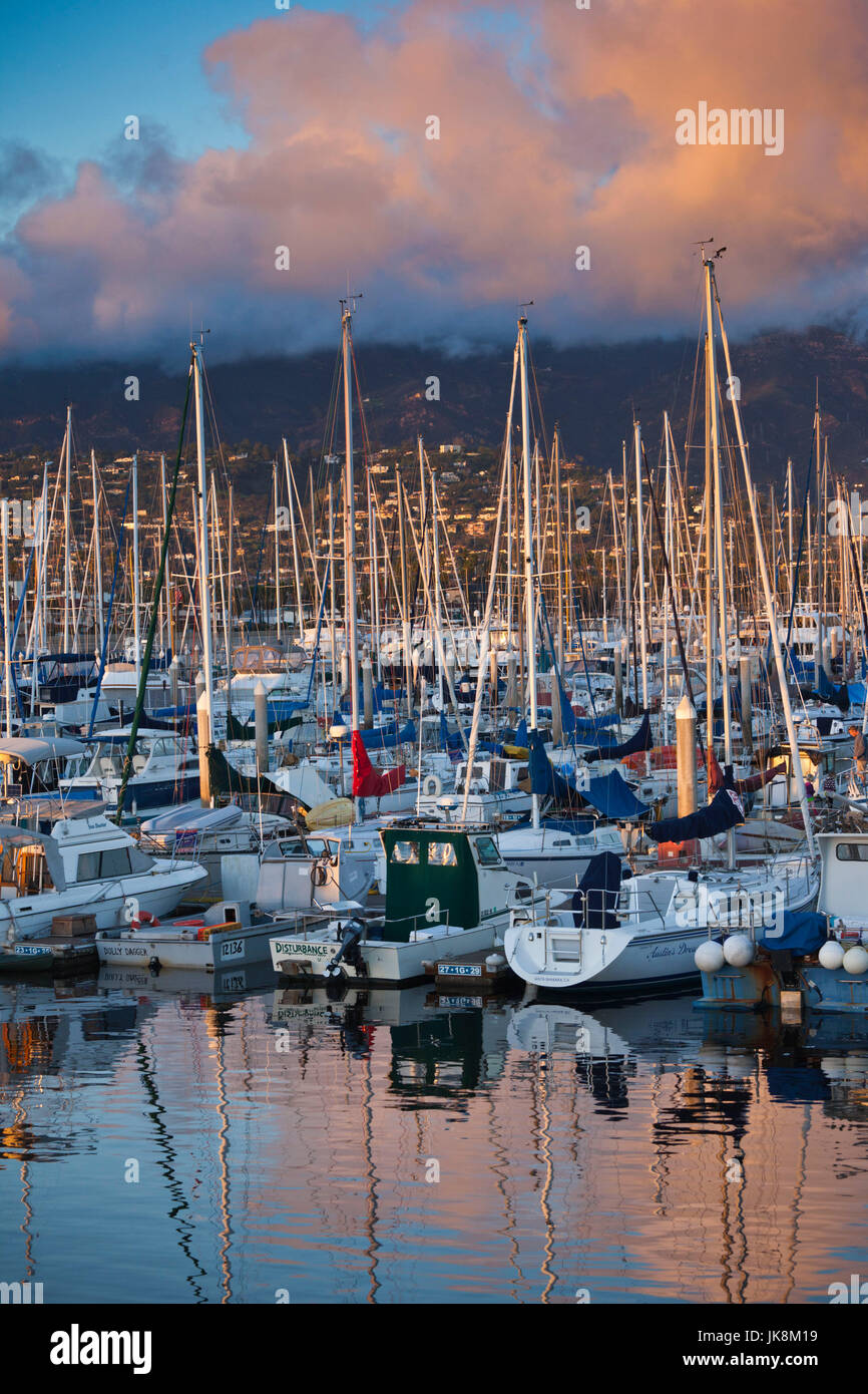Santa barbara boats hi-res stock photography and images - Alamy