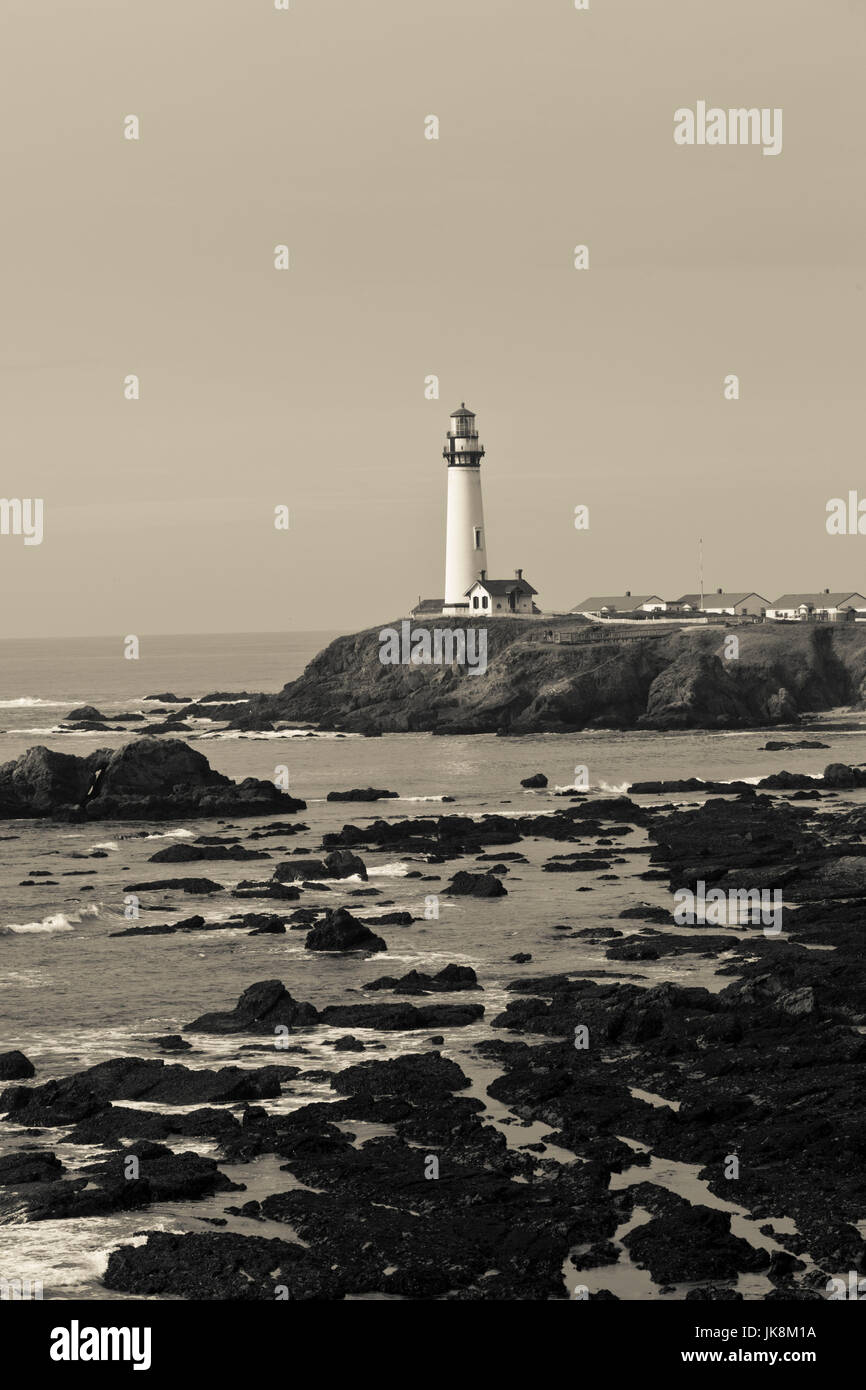 Pigeon Point Lighthouse High Resolution Stock Photography and Images ...