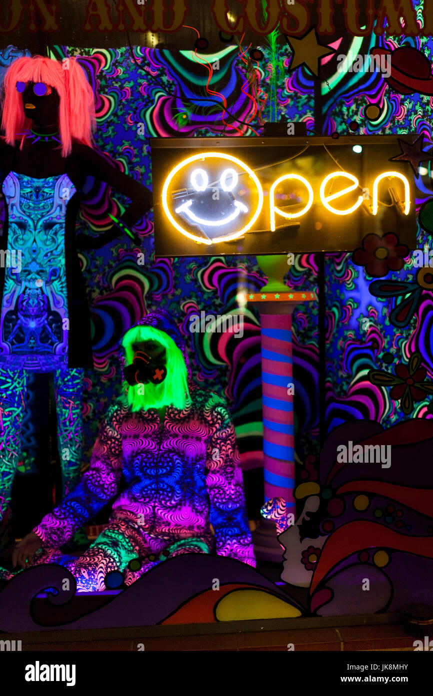 Day glo hi-res stock photography and images - Alamy