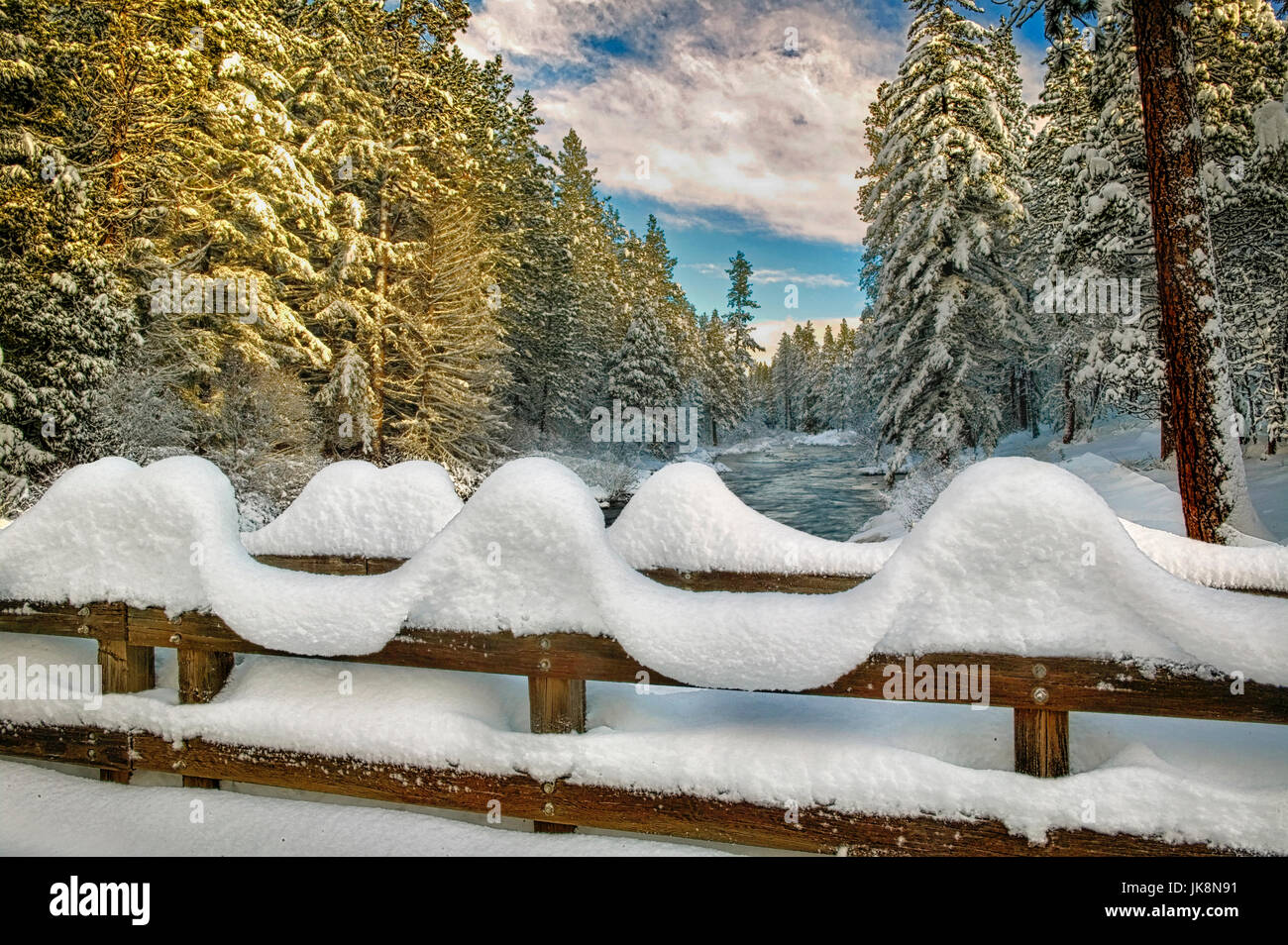 Snow pattern on rail of bridge at Wizard Falls Fish Hatchery. Metolius ...
