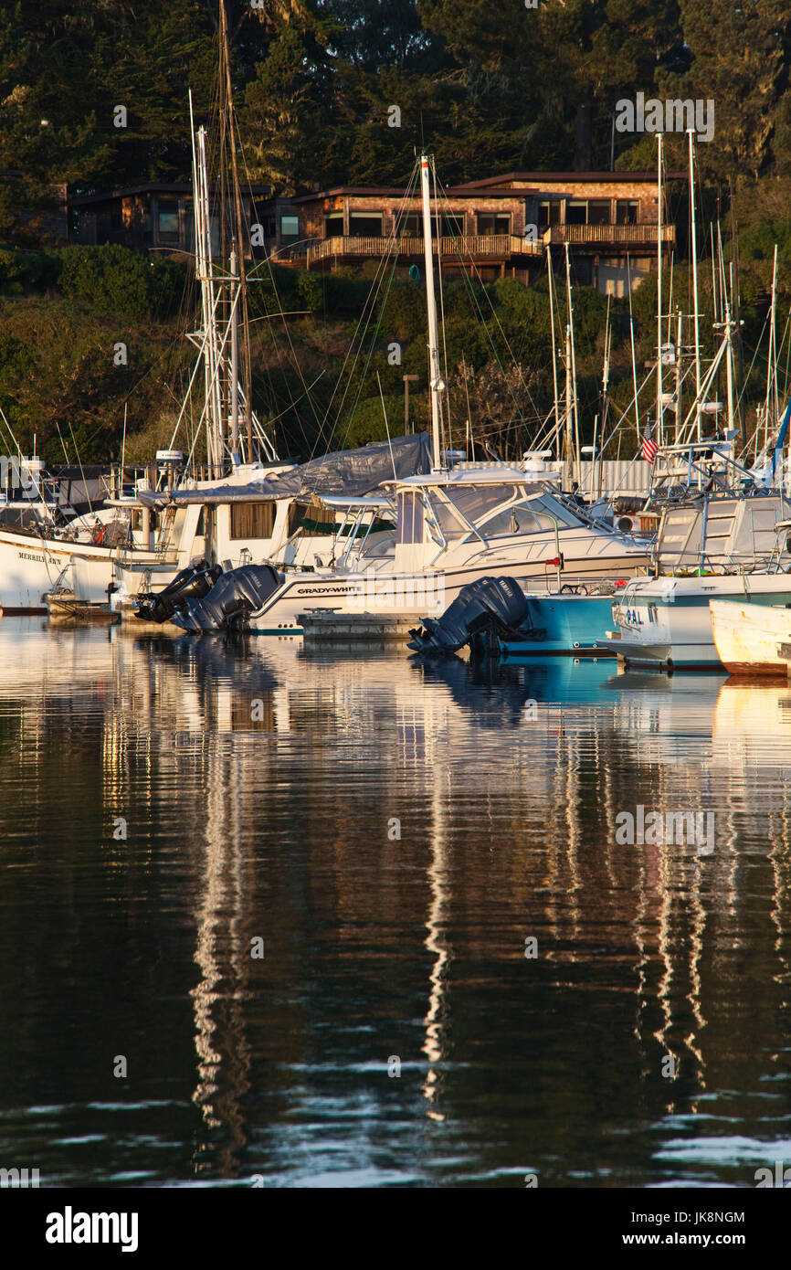 USA, California, Northern California, North Coast, Bodega Bay, boats ...
