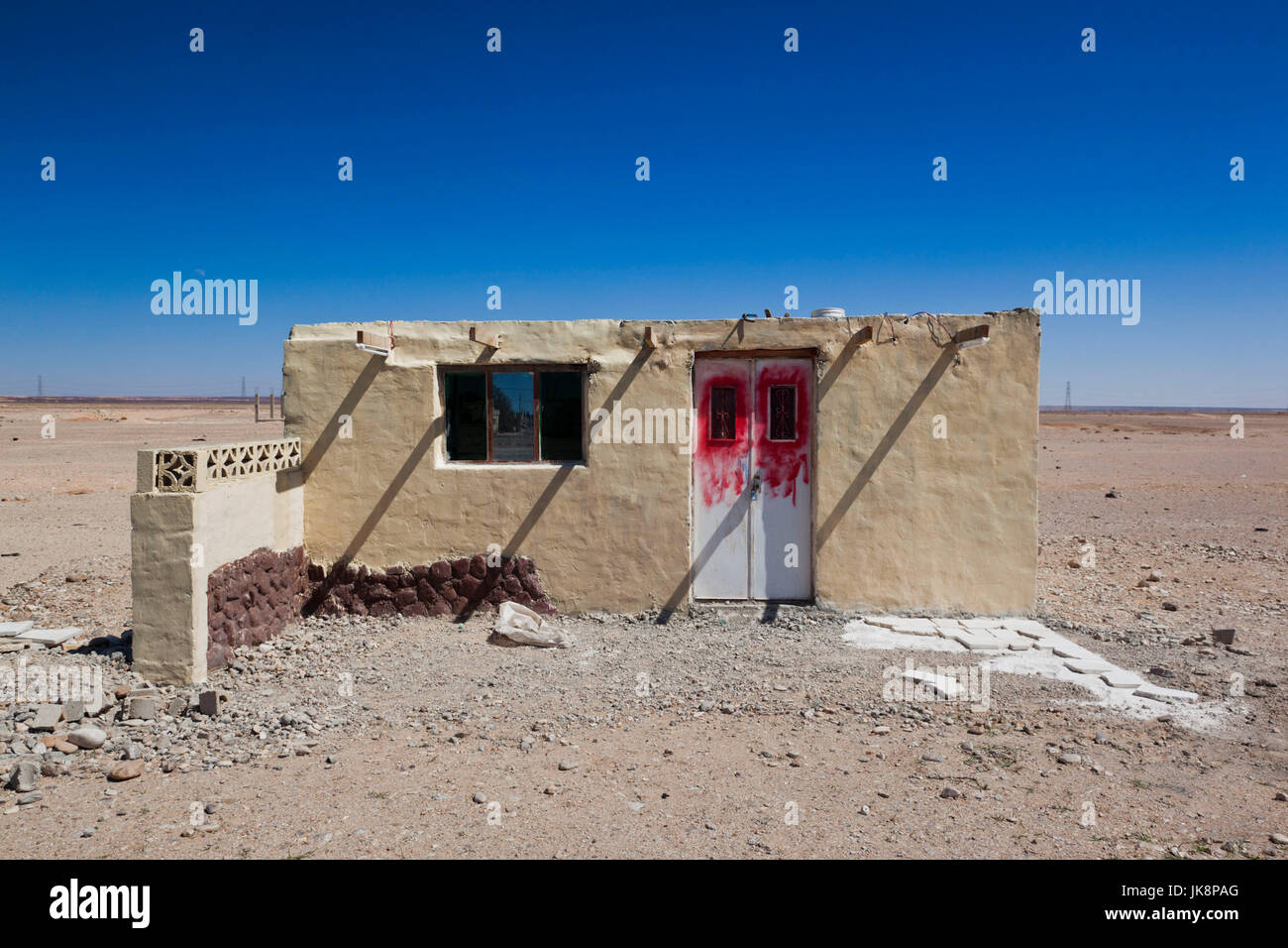 Desert arabian house hi-res stock photography and images - Alamy
