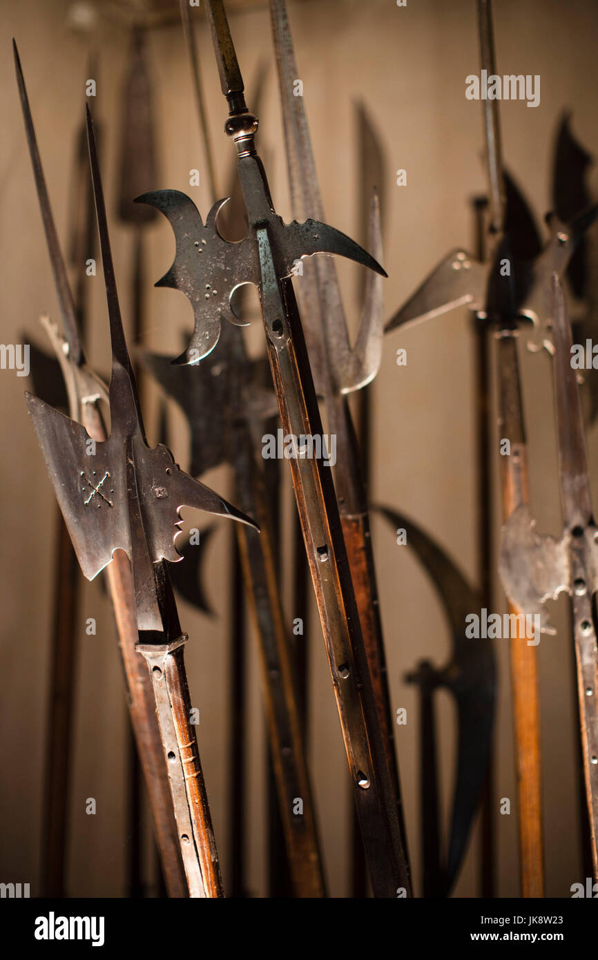 Middle Age Weapon Technology