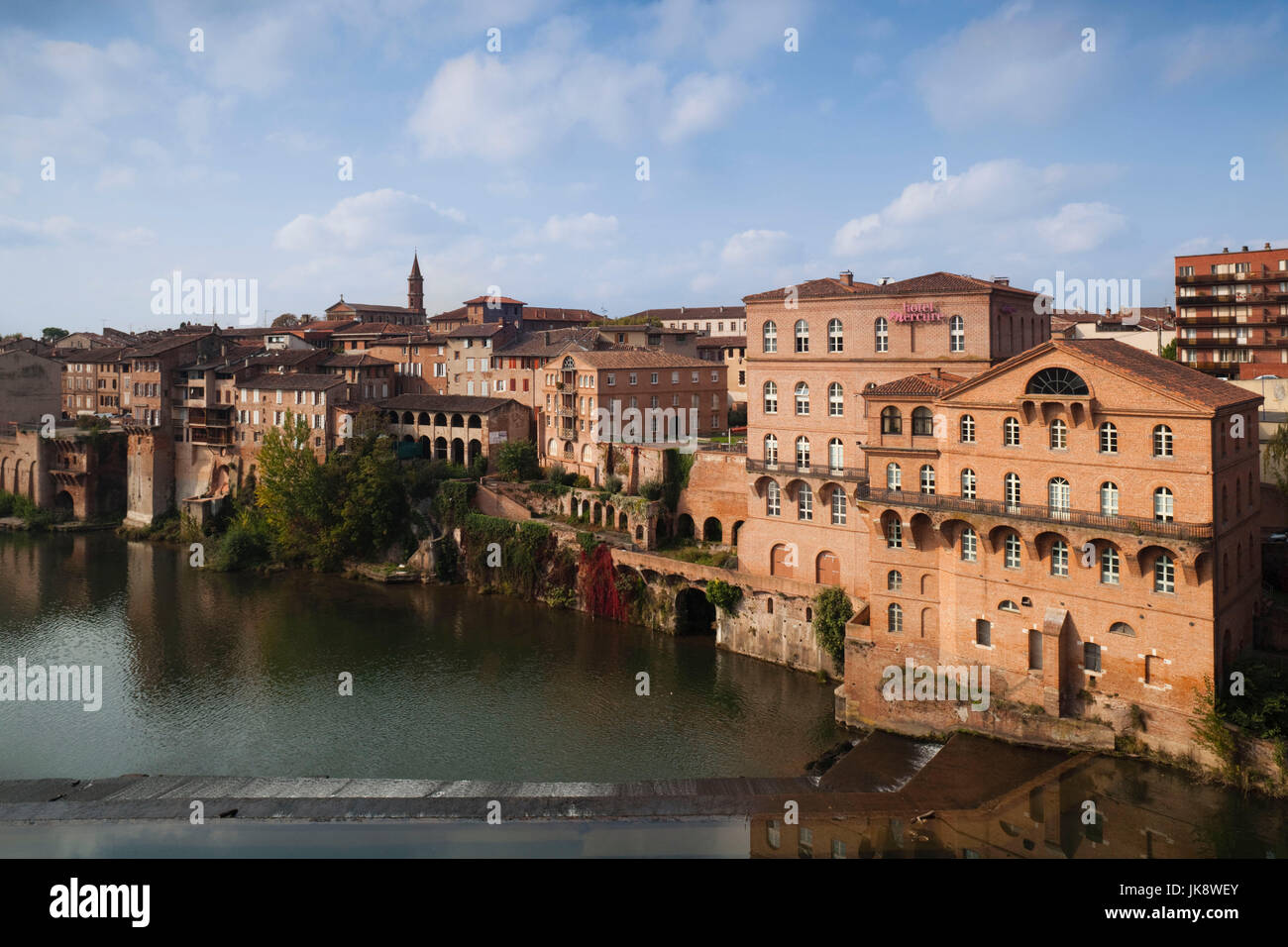 France, Midi-Pyrenees Region, Tarn Department, Albi, overview of Square ...
