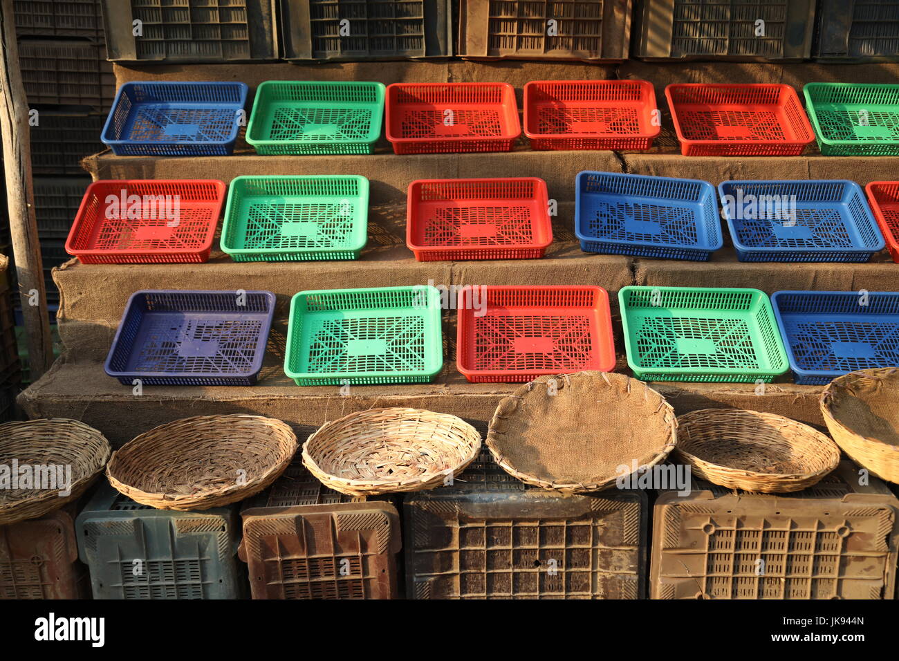 Empty Vegetable Trays in the shop Stock Photo - Alamy