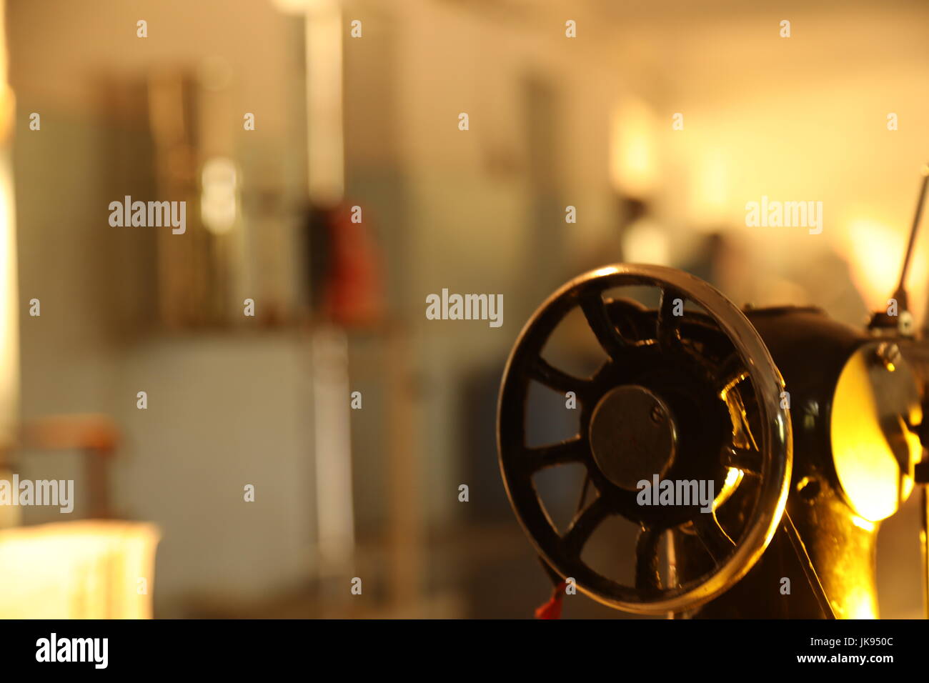 Wheel of a sewing machine Stock Photo - Alamy