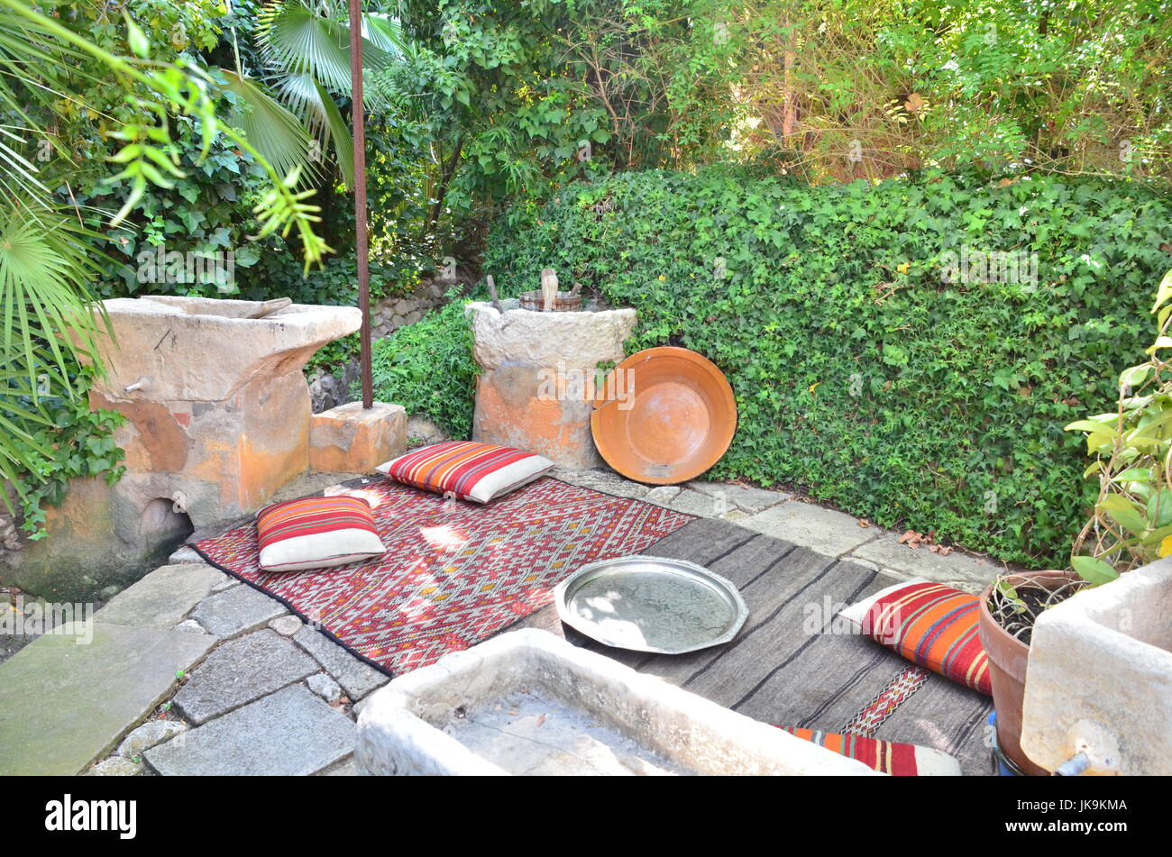 Moroccan tea rooms Stock Photo - Alamy