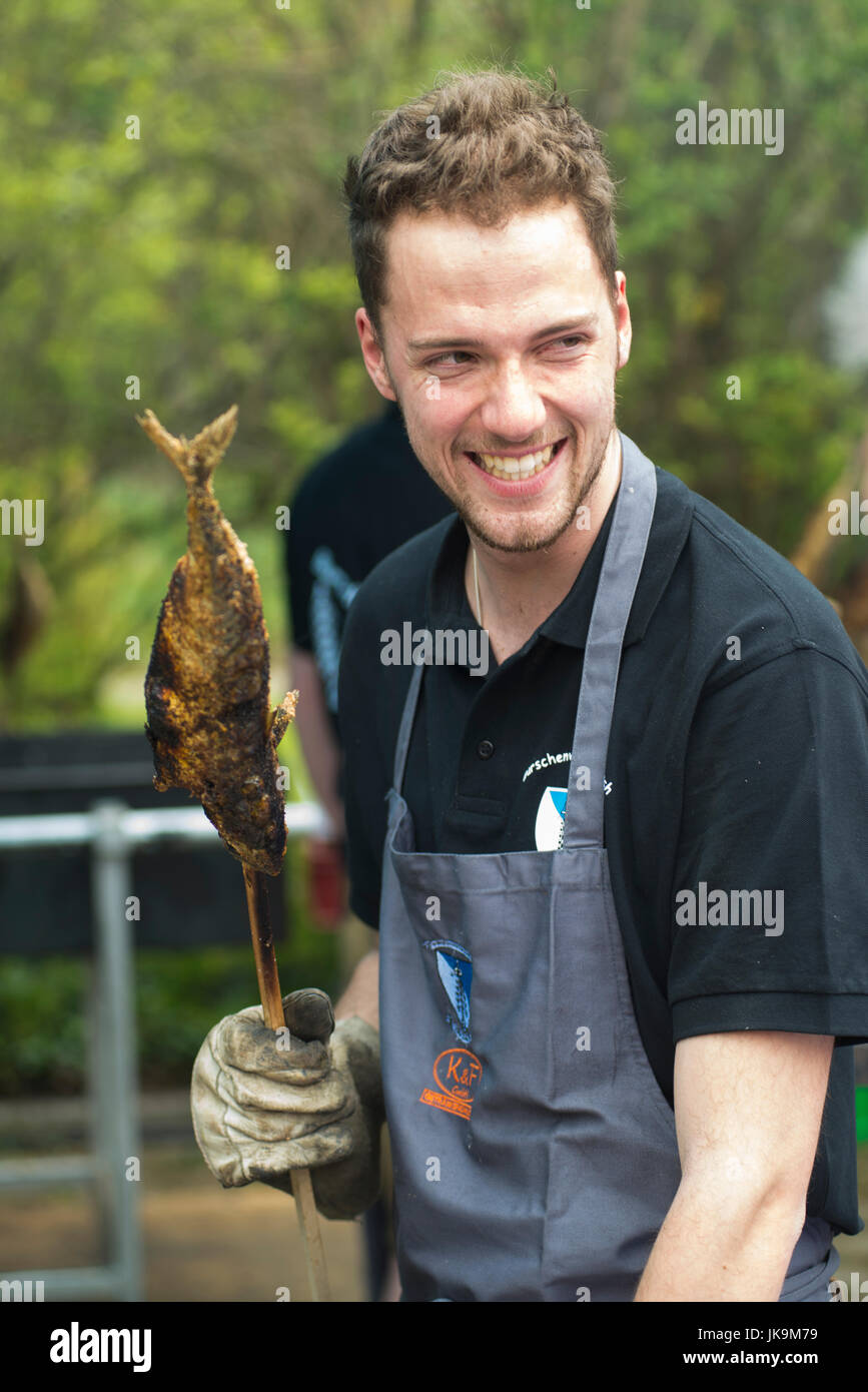 Stick man fish hi-res stock photography and images - Alamy