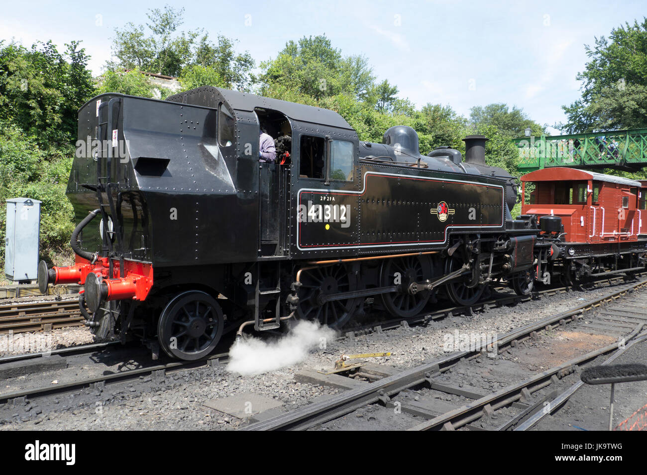 Standard class 2 locomotive hi-res stock photography and images - Alamy