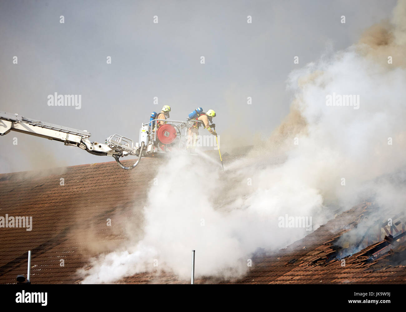 Asda supermarket fire hi-res stock photography and images - Alamy