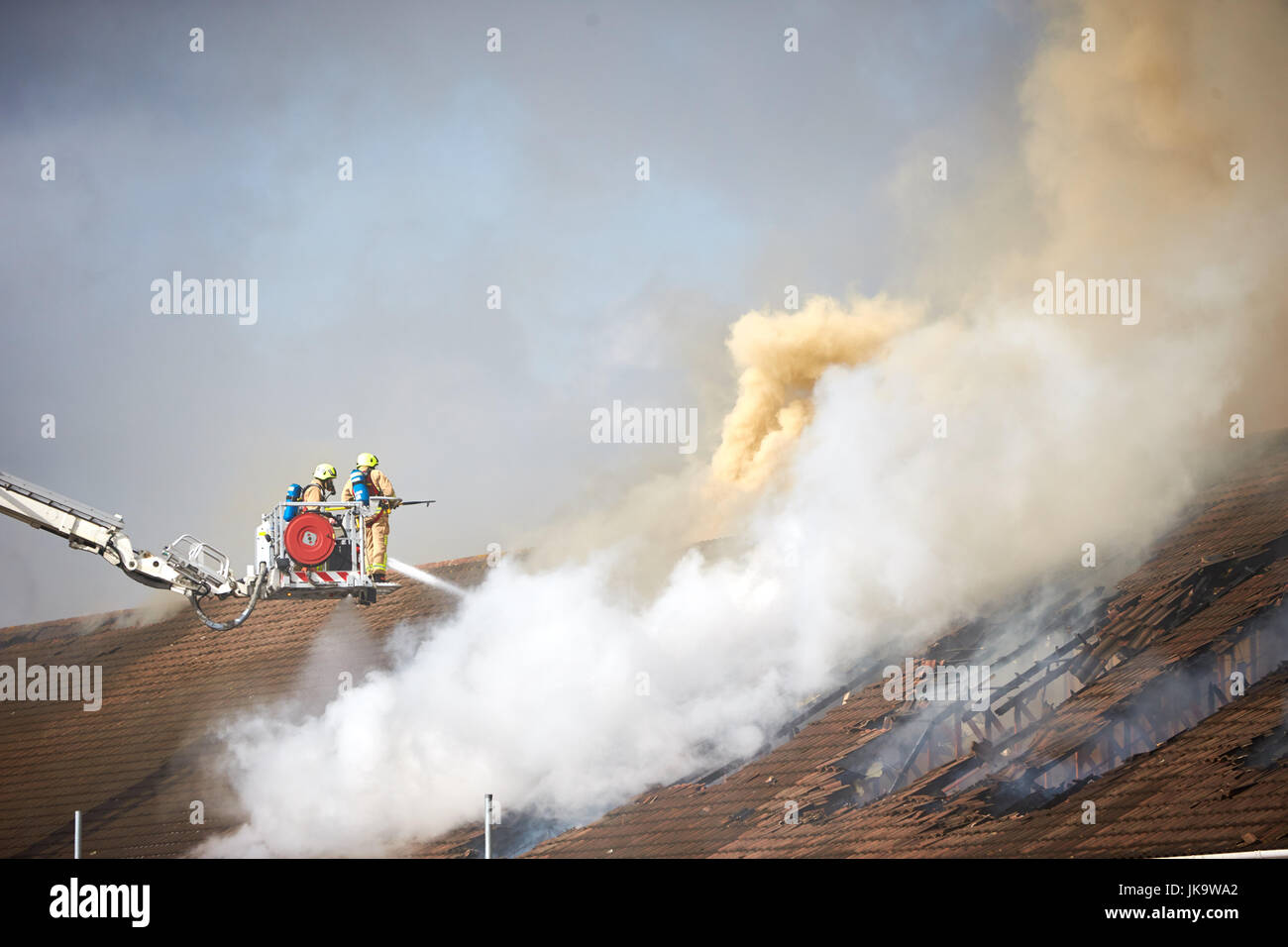 Asda supermarket fire hi-res stock photography and images - Alamy