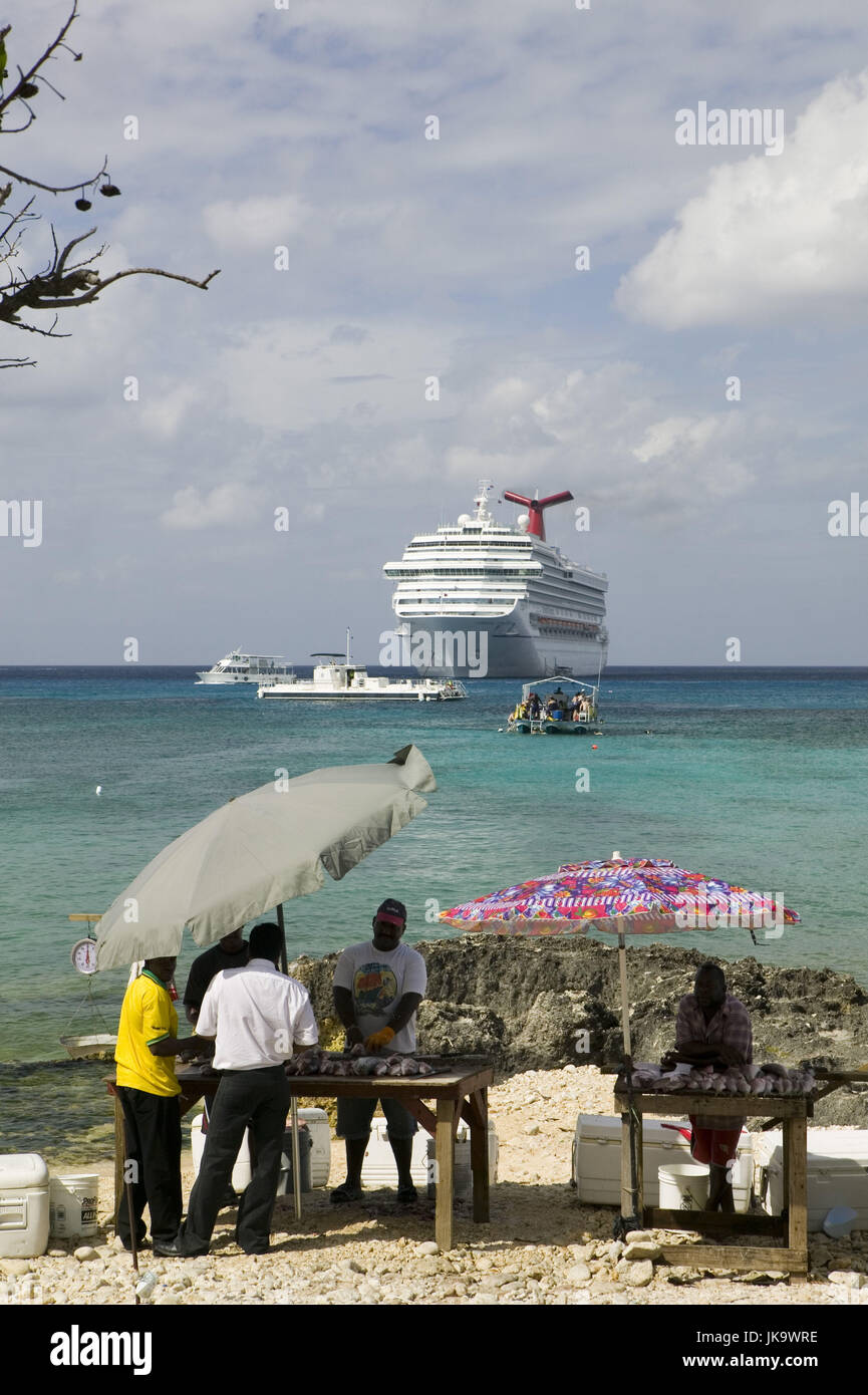 Strand fischmarkt hi-res stock photography and images - Alamy