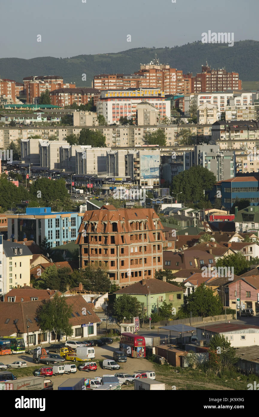 Kosovo, Prishtina, Stadtzentrum, Bill-Clinton-Boulevard Stock Photo - Alamy