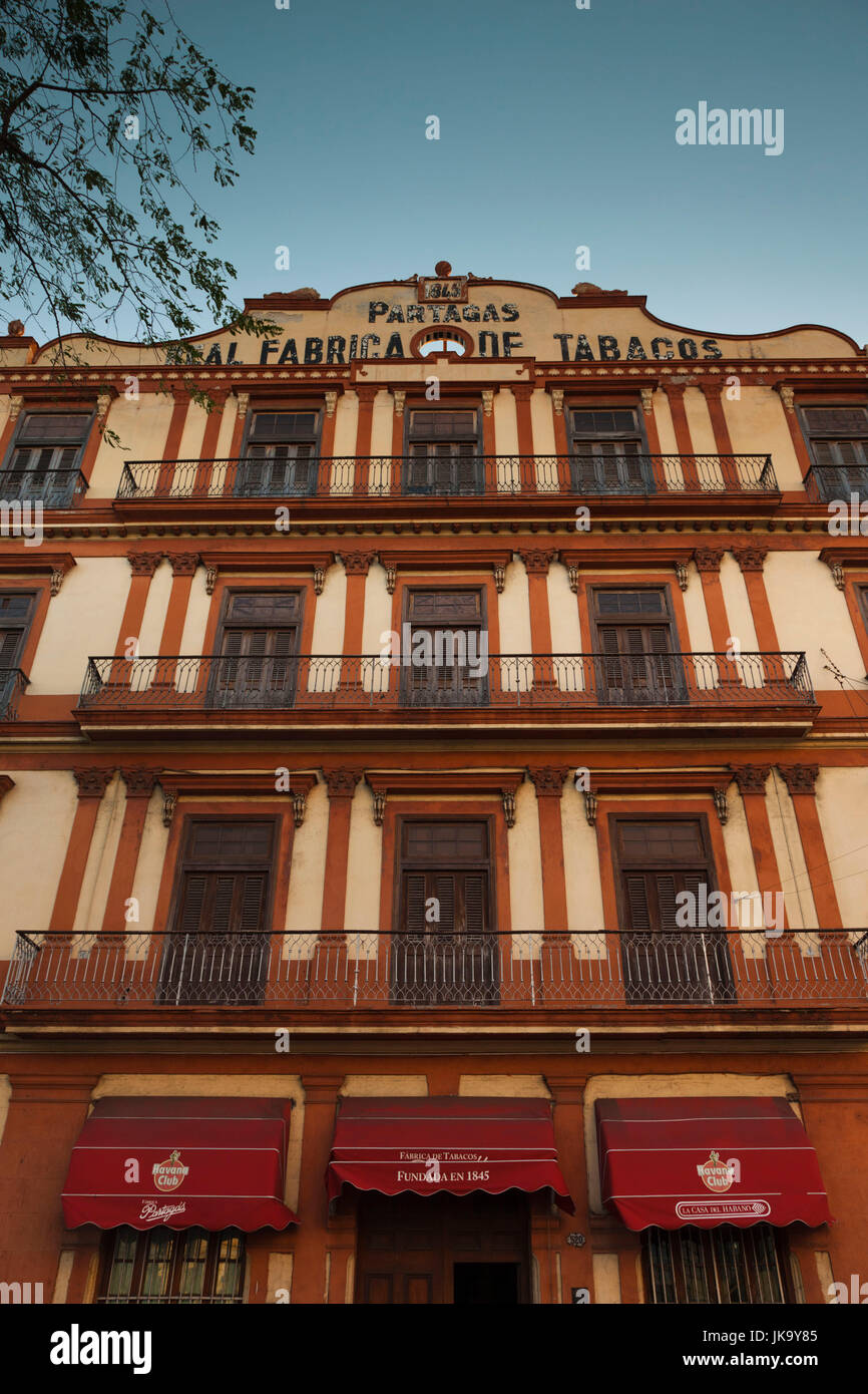 The partagas cigars hi-res stock photography and images - Alamy